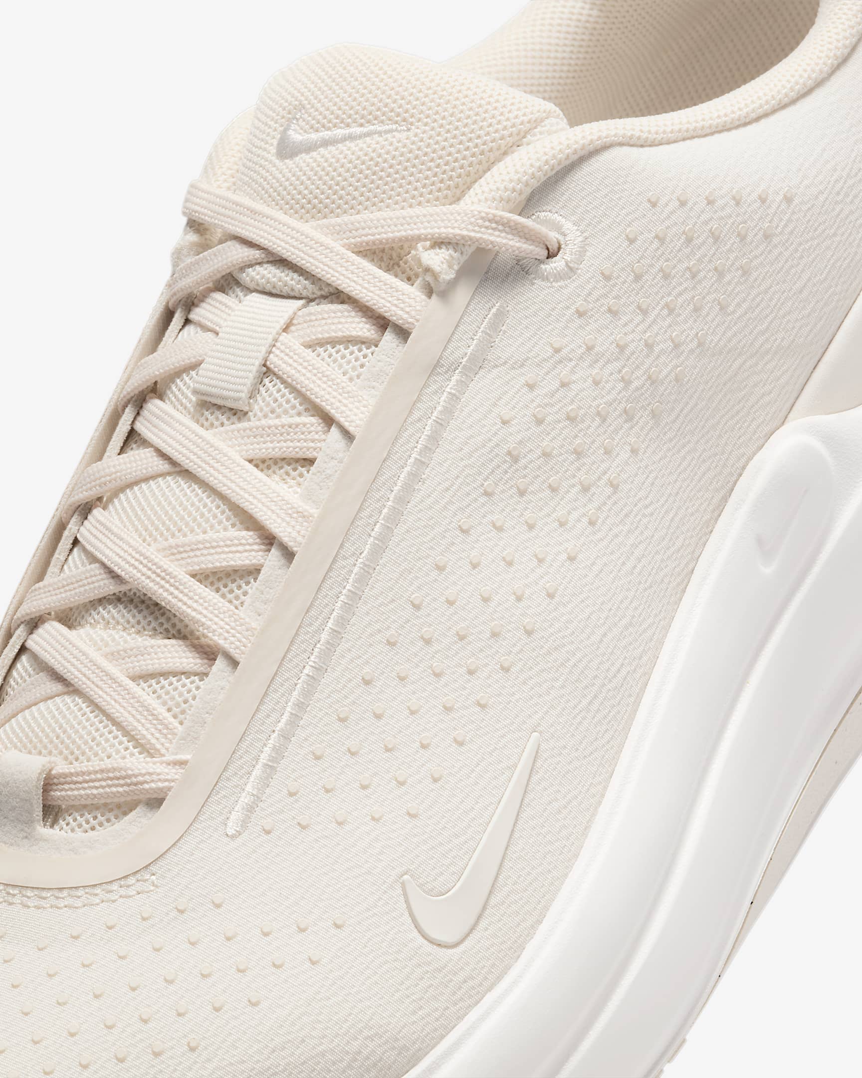 Nike Air Zoom Upturn SC 女鞋。Nike TW