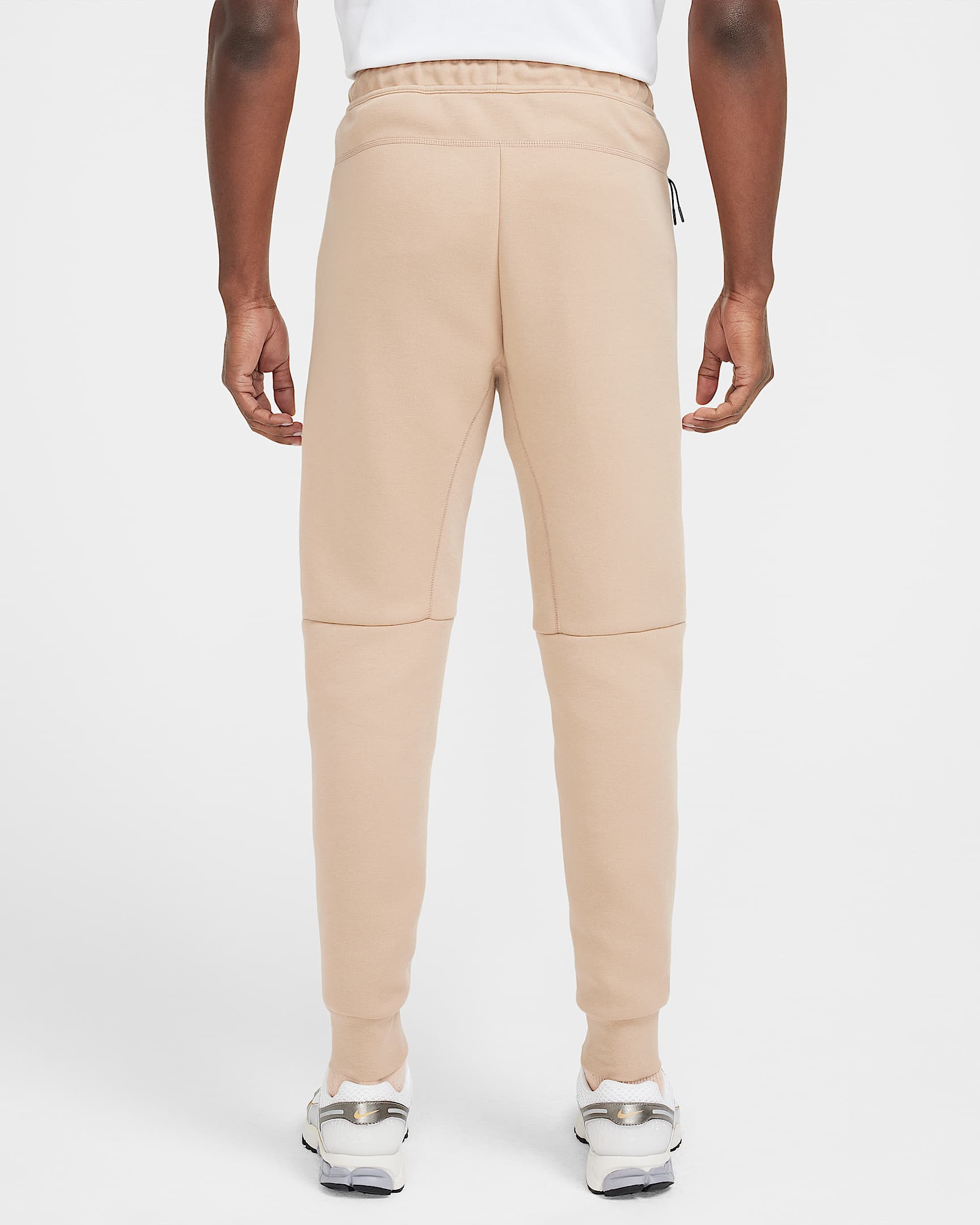 Pantaloni jogger in fleece Nike Tech – Uomo. Nike IT