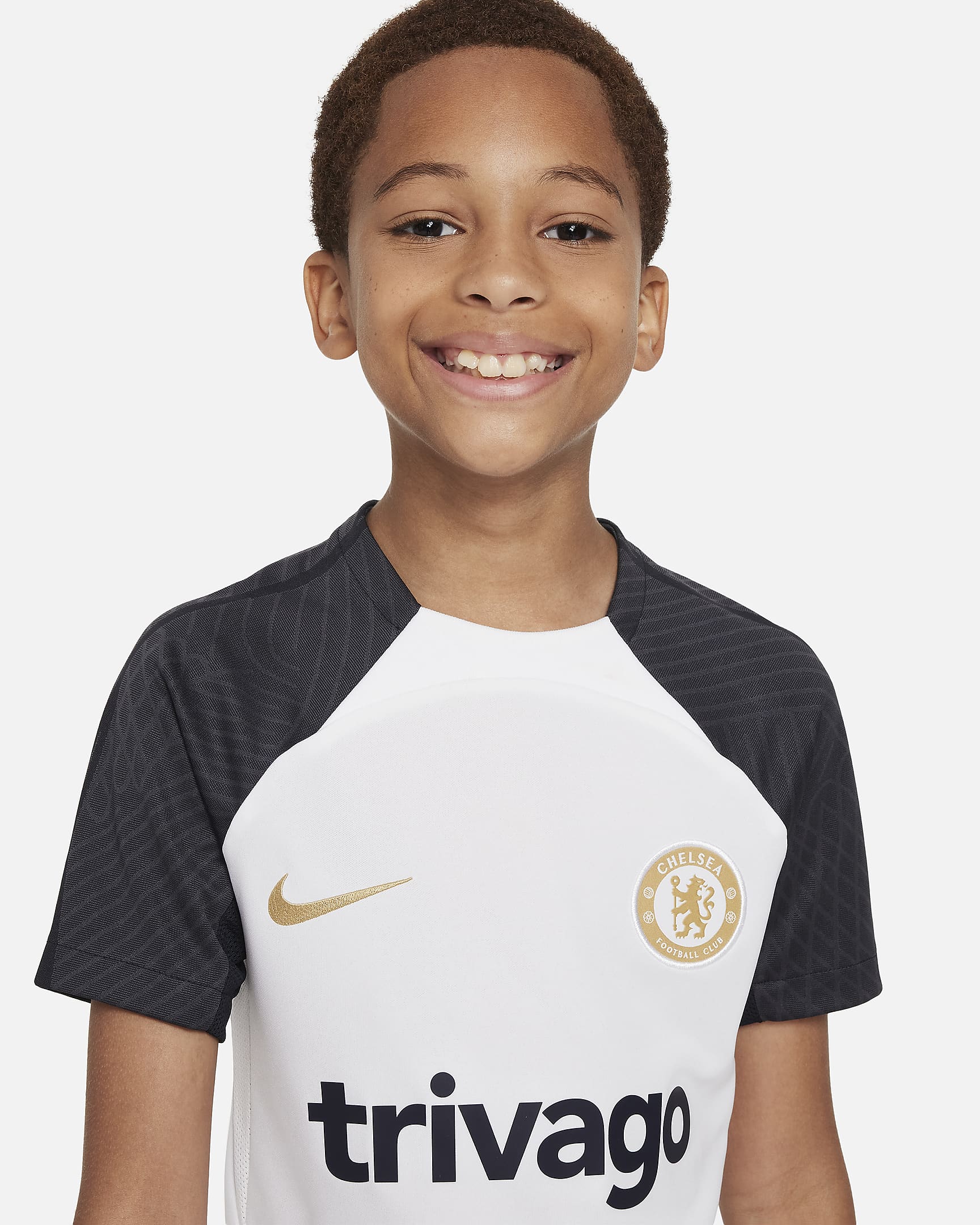 Chelsea F.C. Strike Older Kids' Nike Dri-FIT Knit Football Top. Nike HR