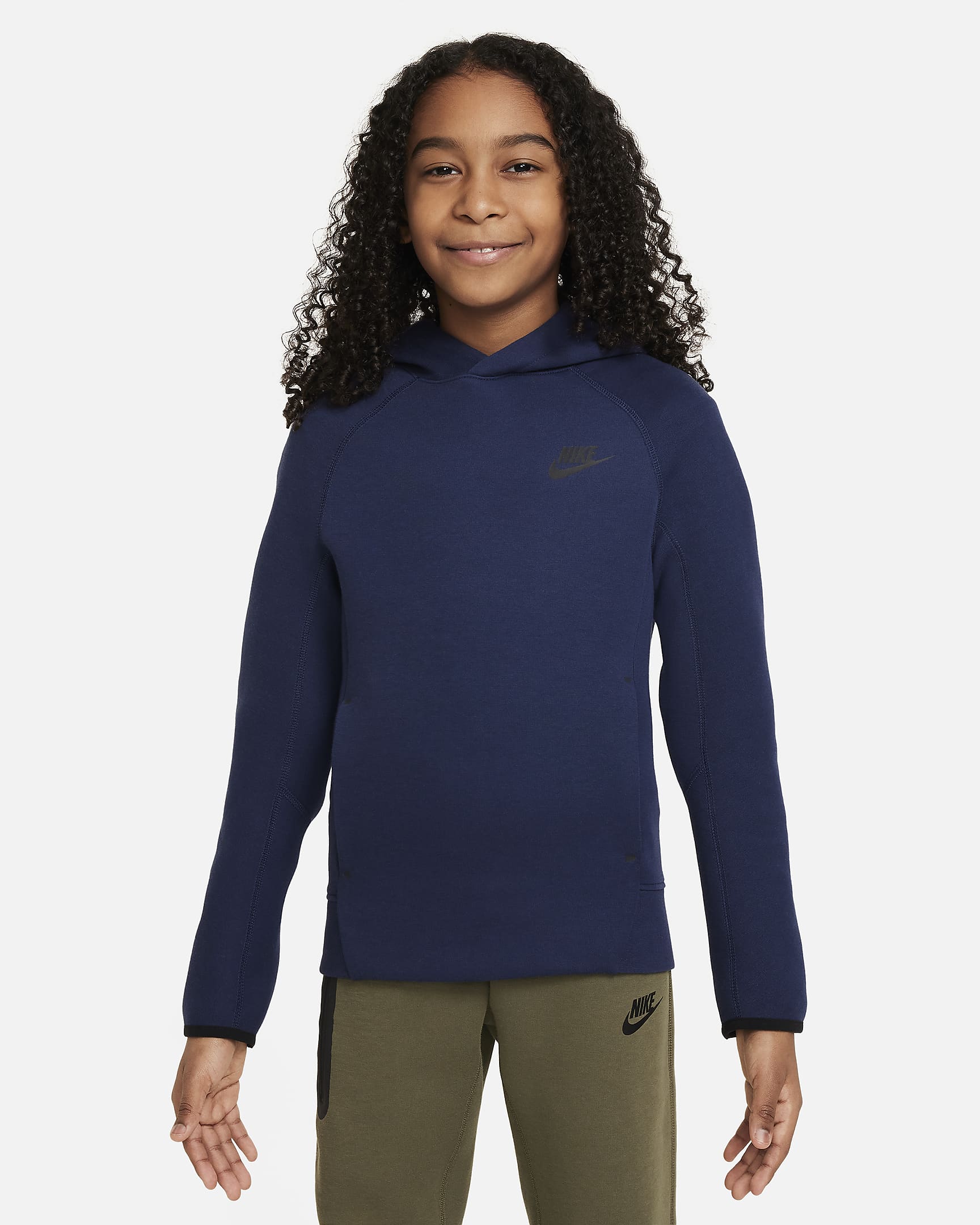 Nike Sportswear Tech Fleece Older Kids' (Boys') Pullover Hoodie. Nike BE