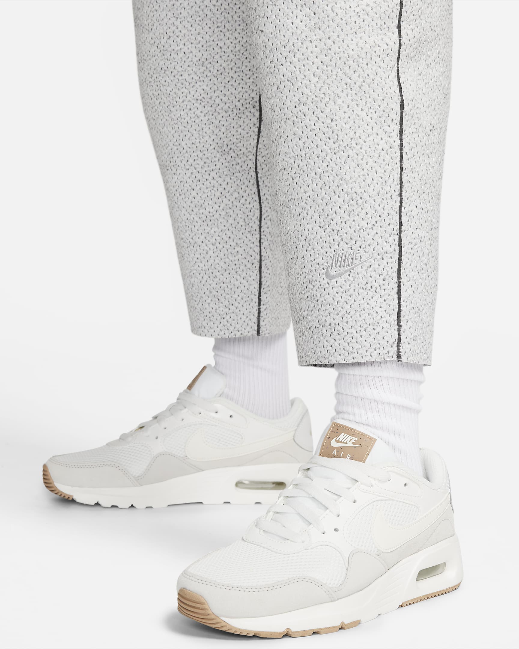 Nike Forward Women's Trousers. Nike ID