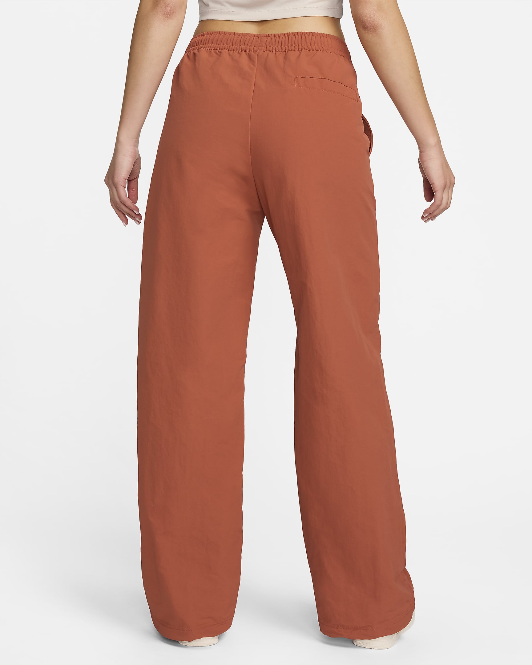 Pants de tiro medio con dobladillo abierto para mujer Nike Sportswear Everything Wovens. Nike MX