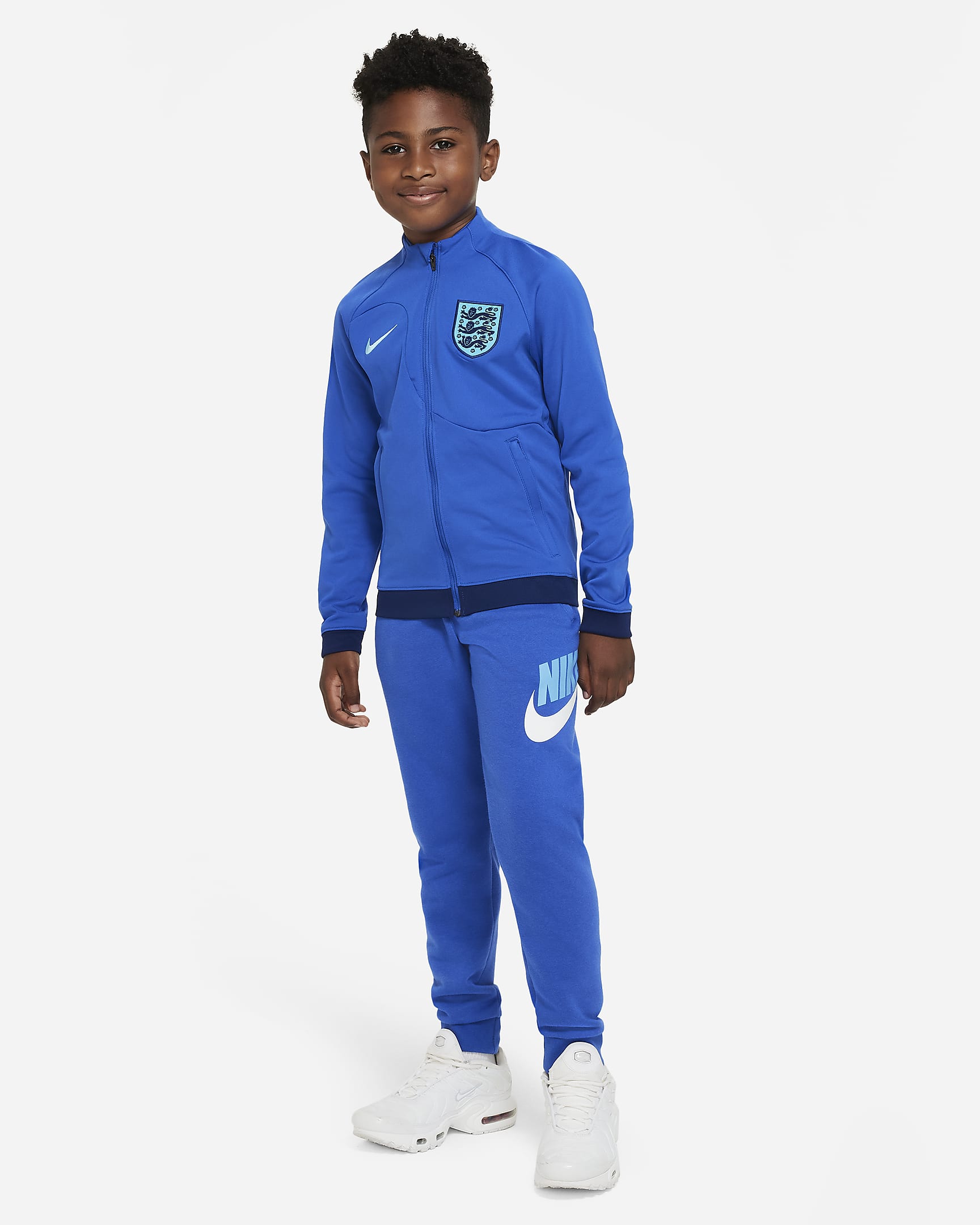 England Academy Pro Older Kids' Nike Football Jacket. Nike SA England Academy Pro Older Kids' Nike Football Jacket. Nike SA