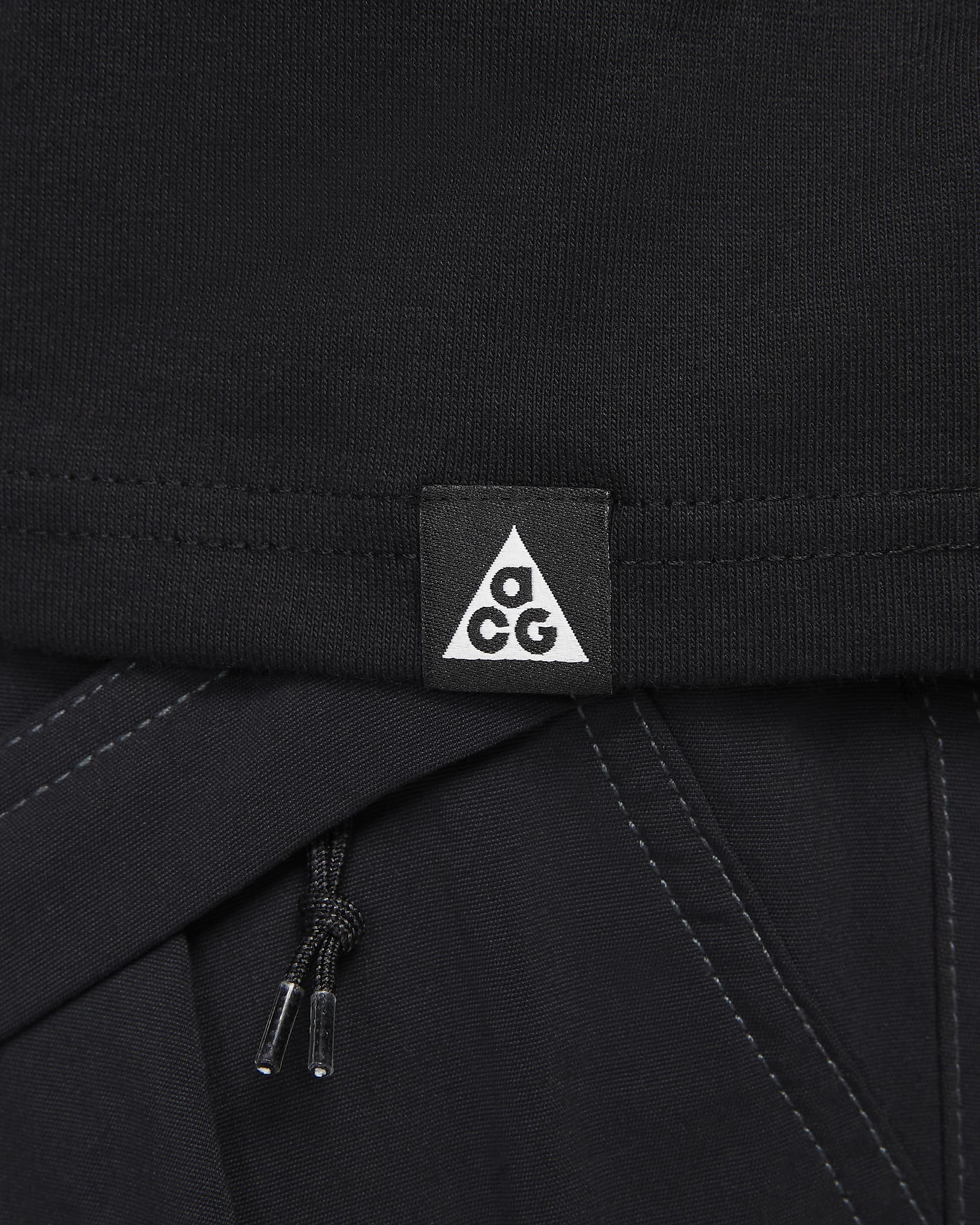 Nike ACG Men's T-Shirt. Nike LU