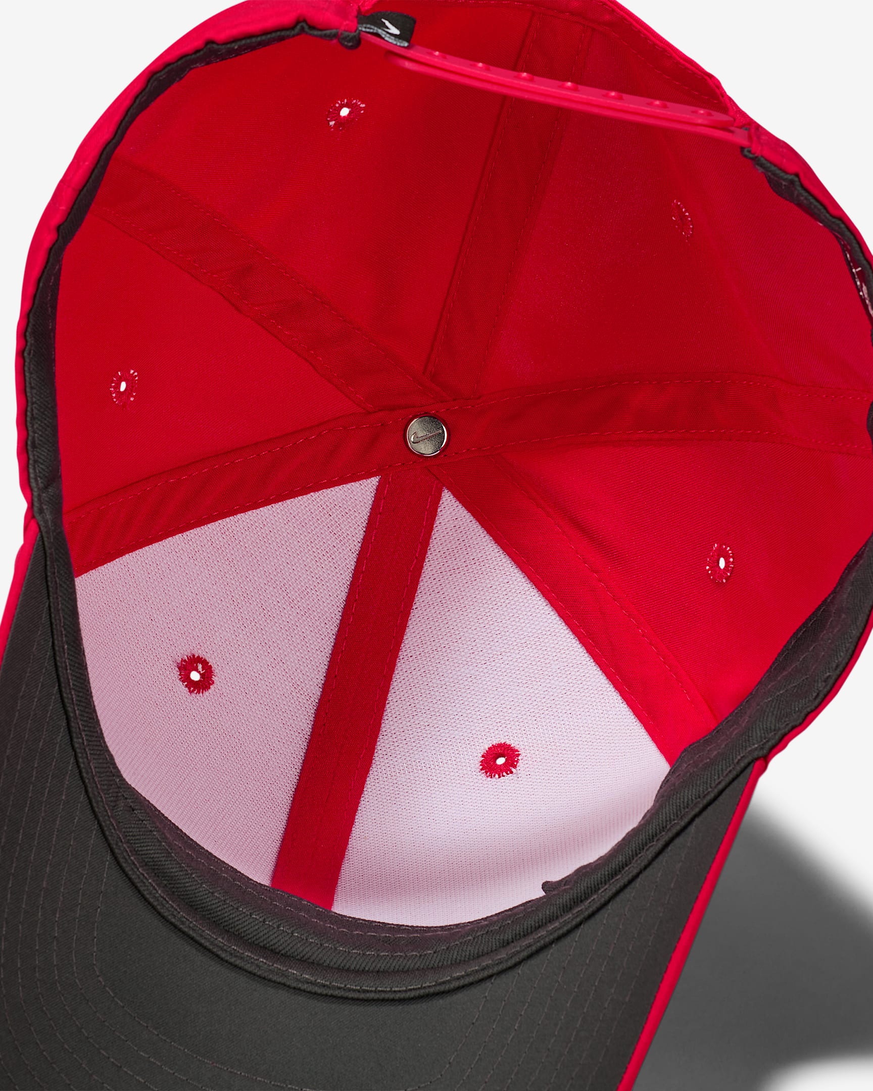 Nike Dri-FIT Rise Structured Snapback Cap. Nike PH