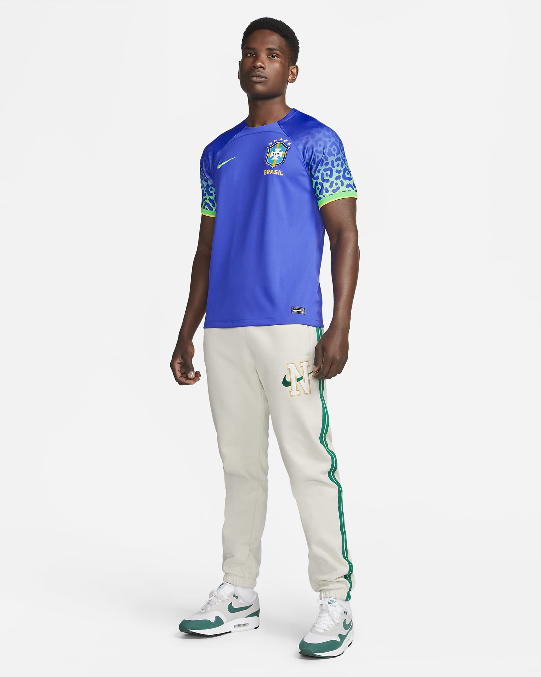 เสื้อแข่งฟุตบอลผู้ชาย Nike Dri-FIT Brazil 2022/23 Stadium Away Nike TH