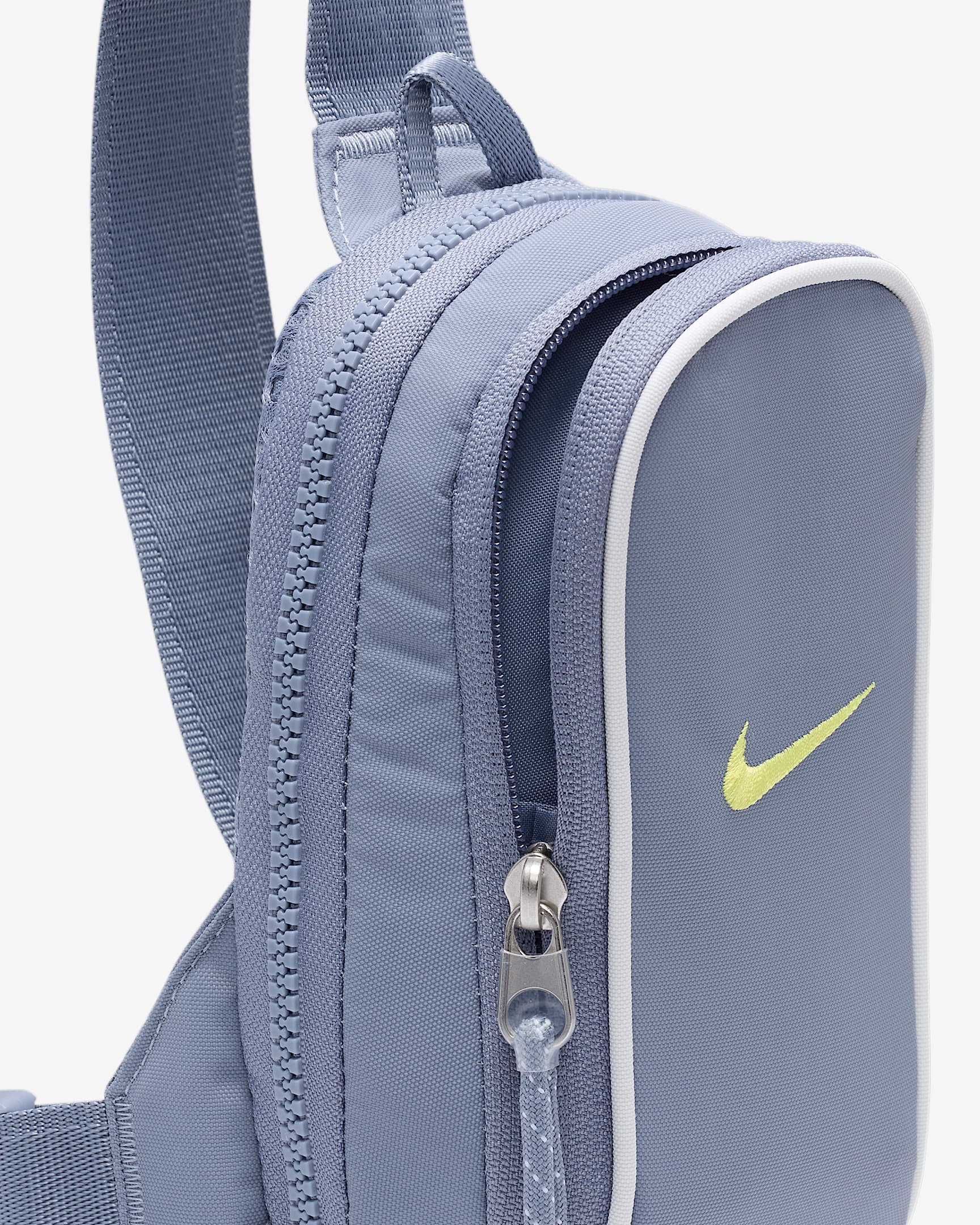 Nike Sportswear Essentials Cross-Body Bag (1L). Nike UK