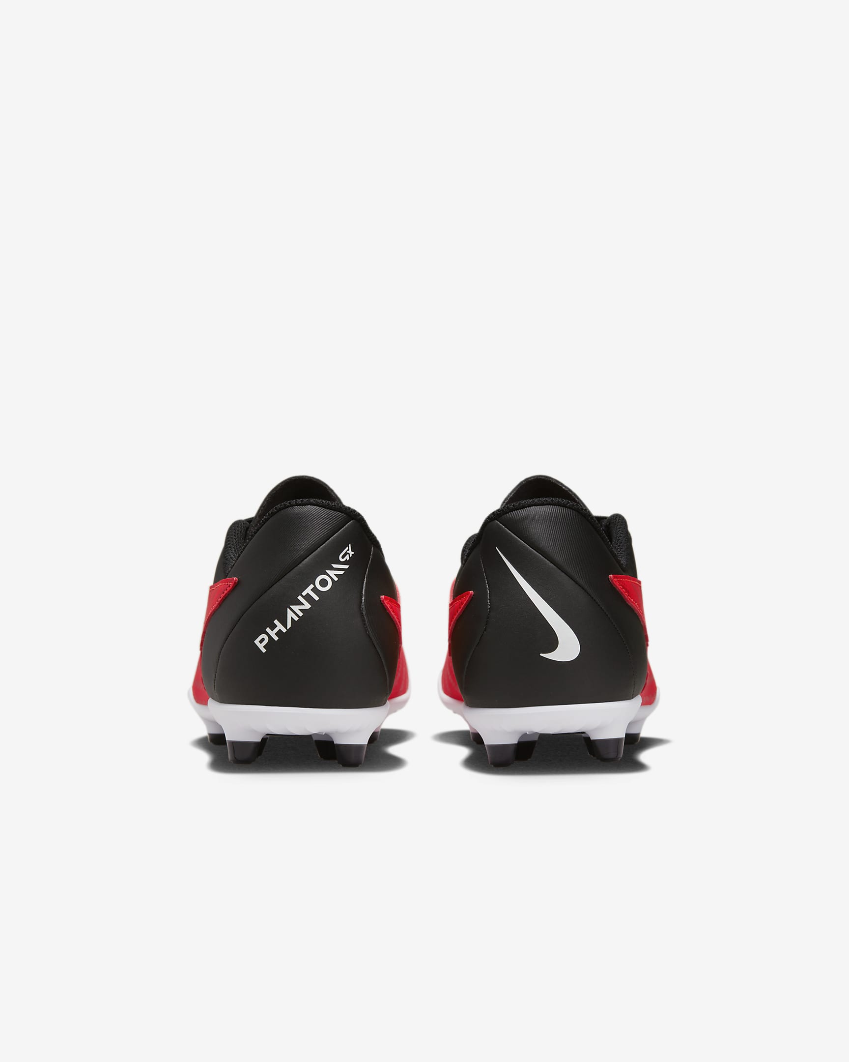 Nike Jr. Phantom GX Club Older Kids' Multi-Ground Football Boot. Nike RO