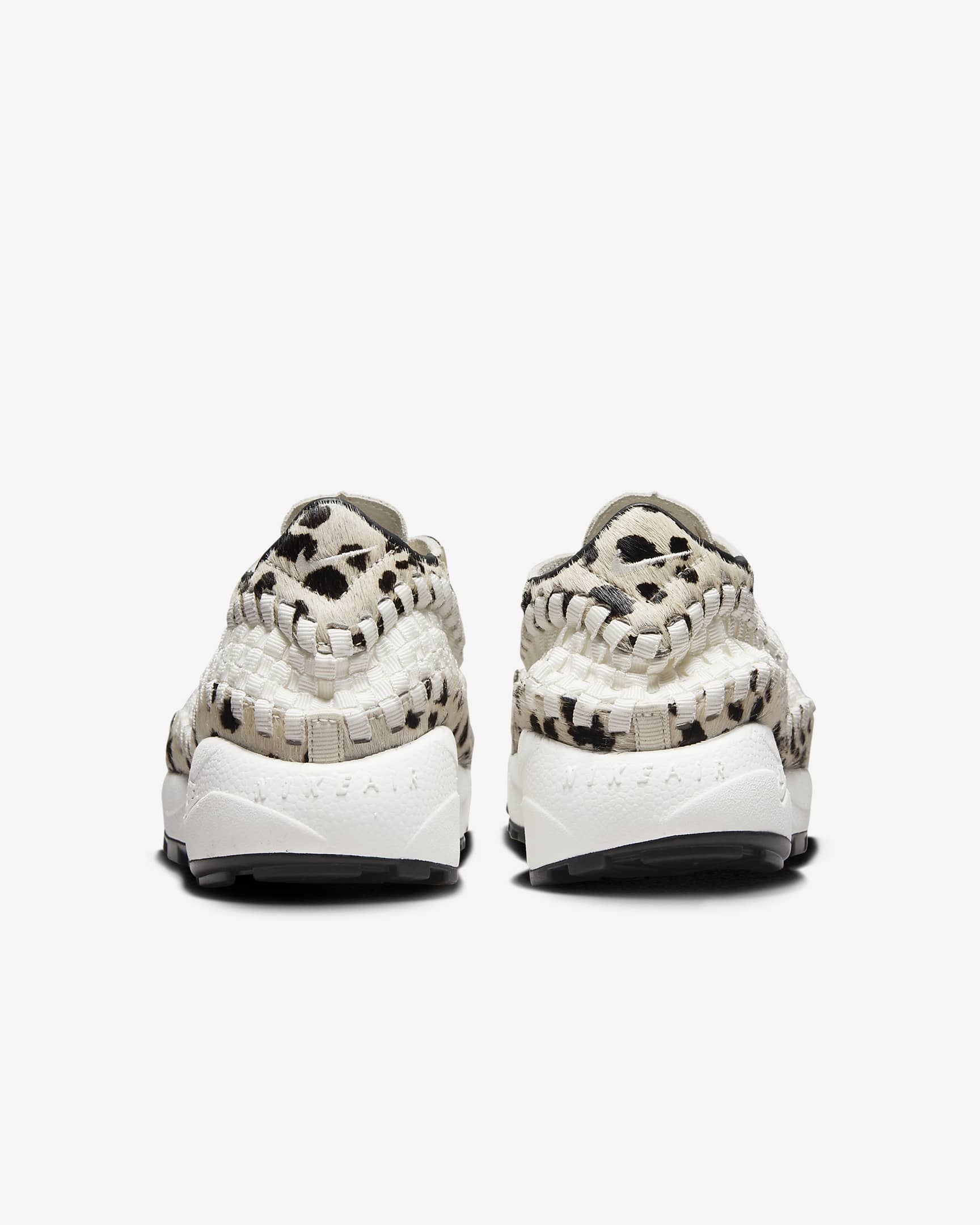 Nike Air Footscape Woven Women's Shoes. Nike JP