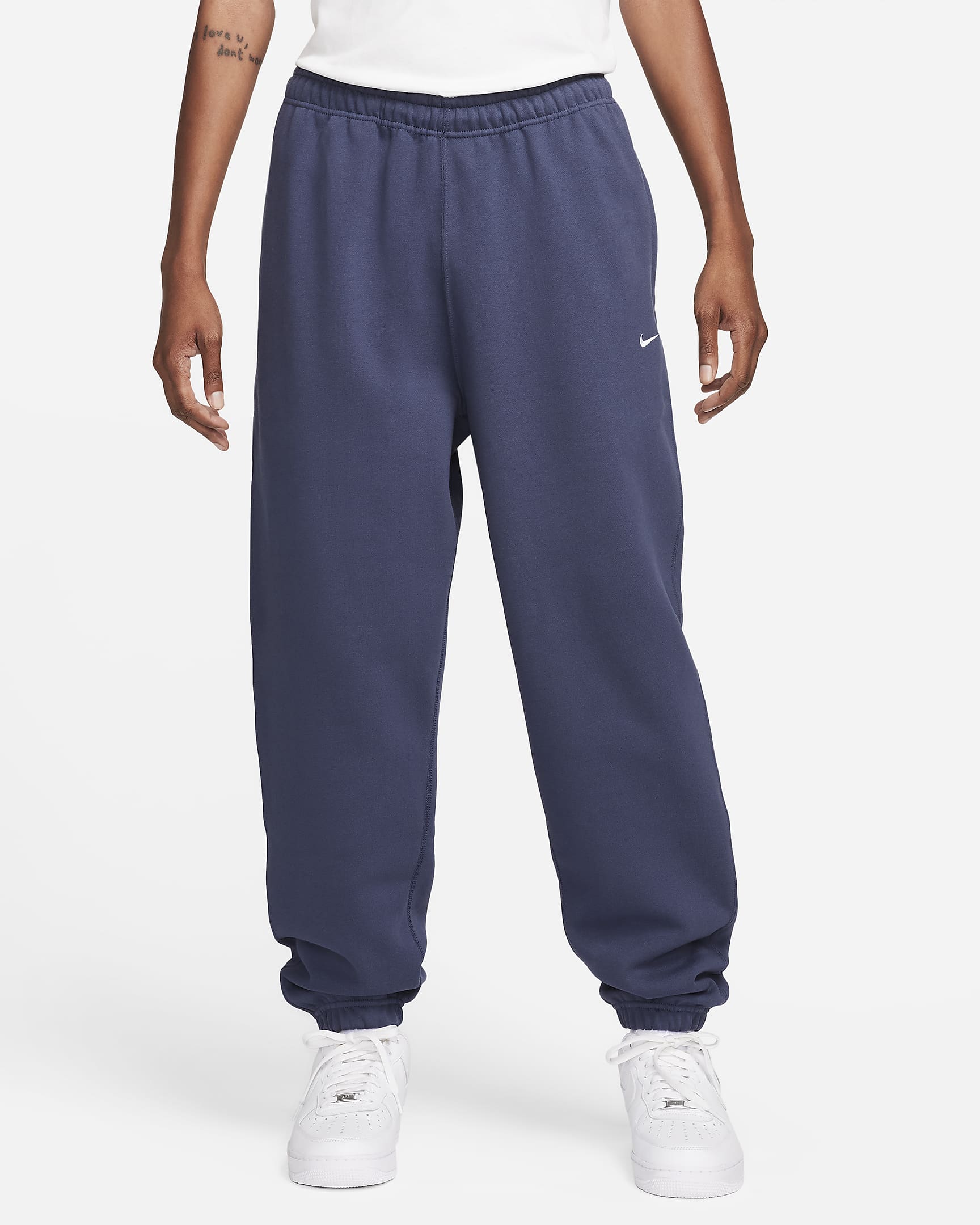 Save Money When Shopping at Nike. Join Karma For Free