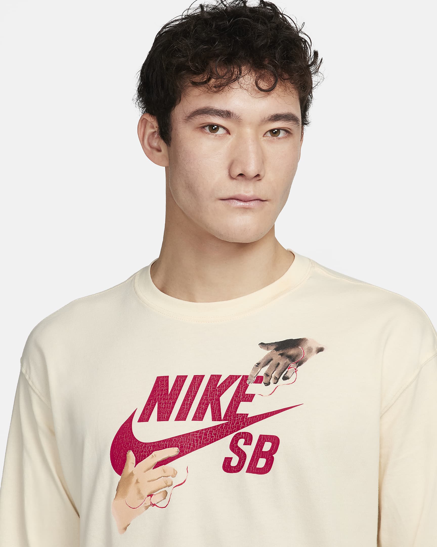 Nike SB 長袖滑板 T 恤。Nike TW