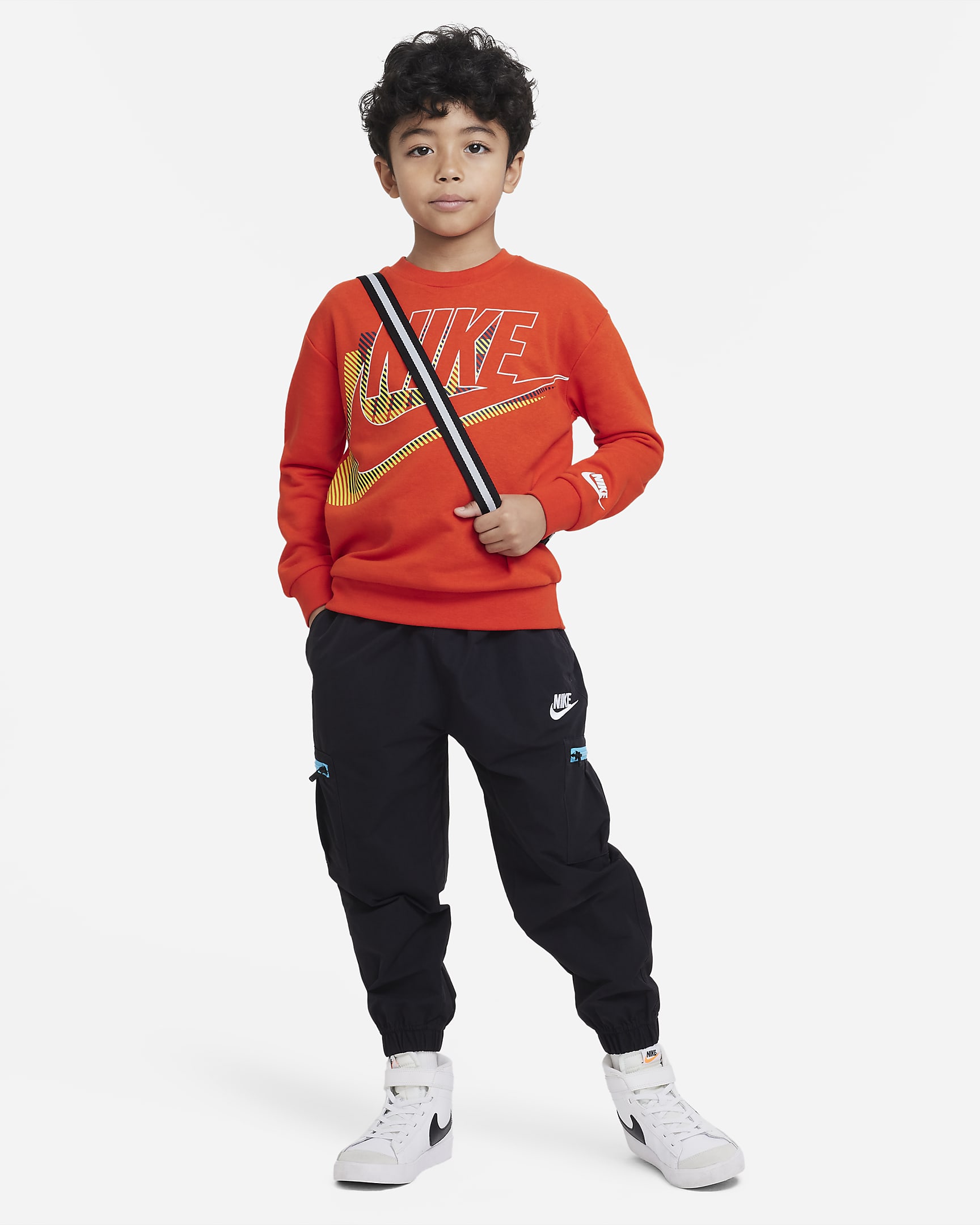 【NIKE公式】ナイキ アクティブ ジョイ フレンチ テリー クルー リトルキッズトップ.オンラインストア (通販サイト)