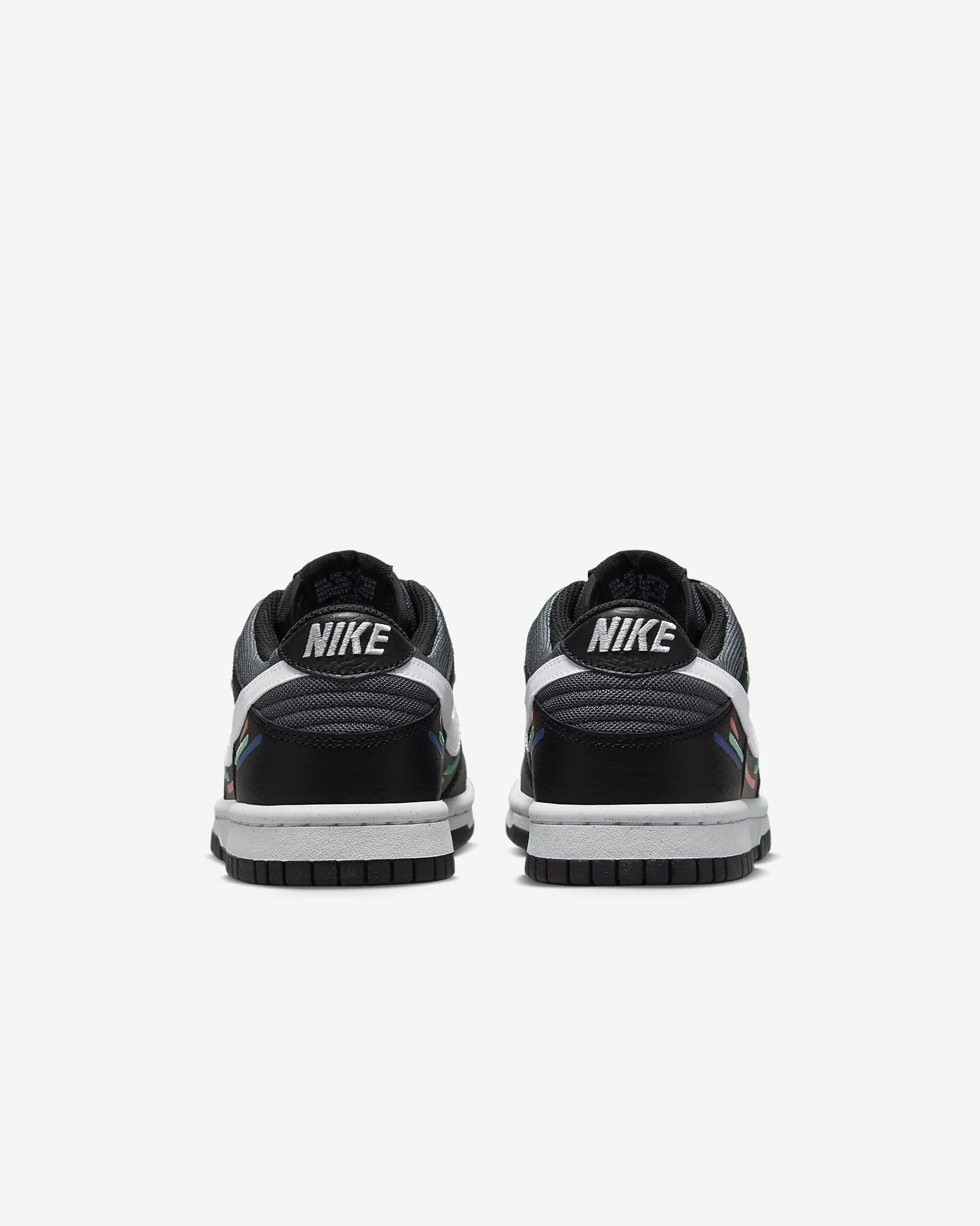 Nike Dunk Low Next Nature Older Kids' Shoes. Nike SI