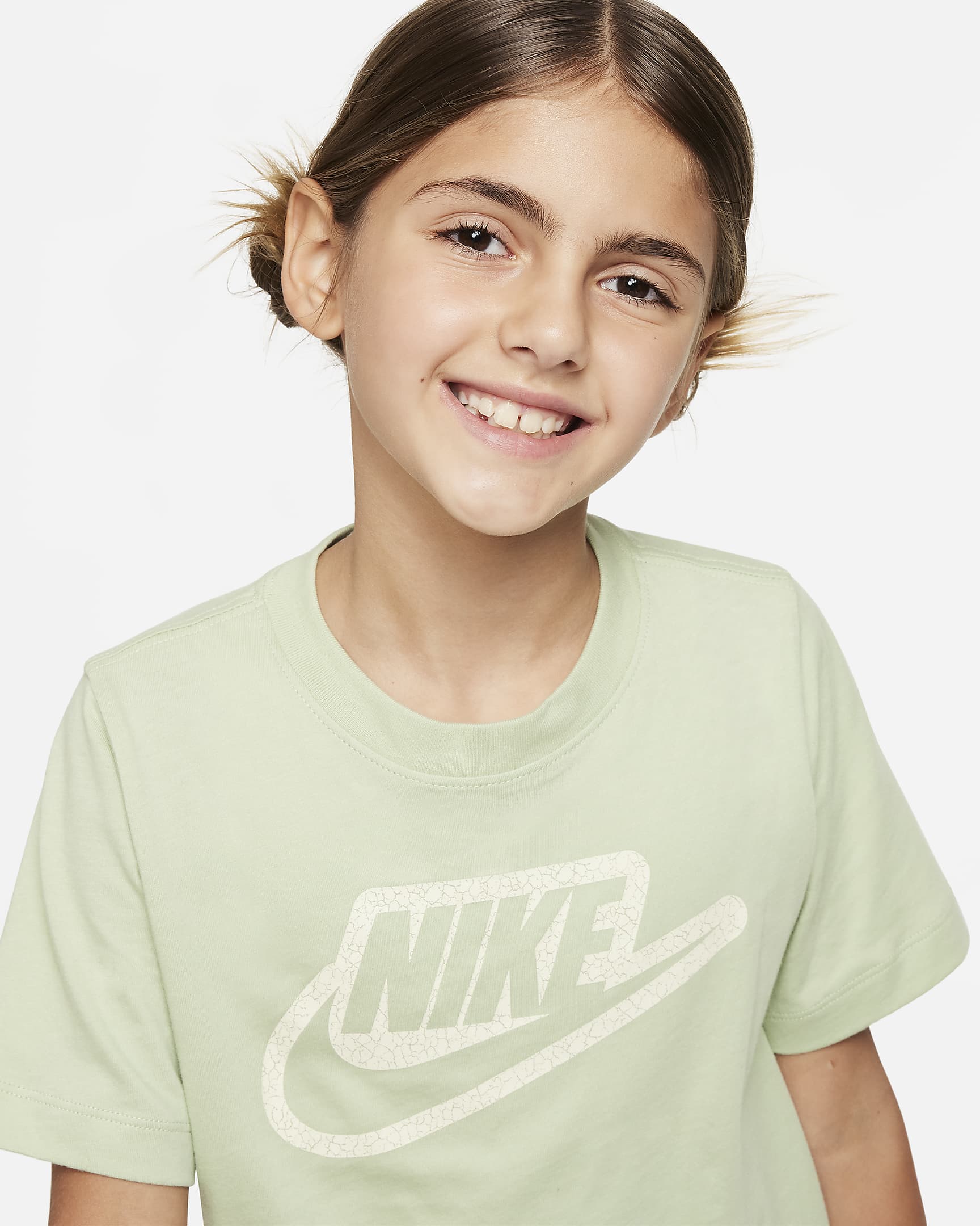 Nike Sportswear Older Kids' T-Shirt. Nike PH