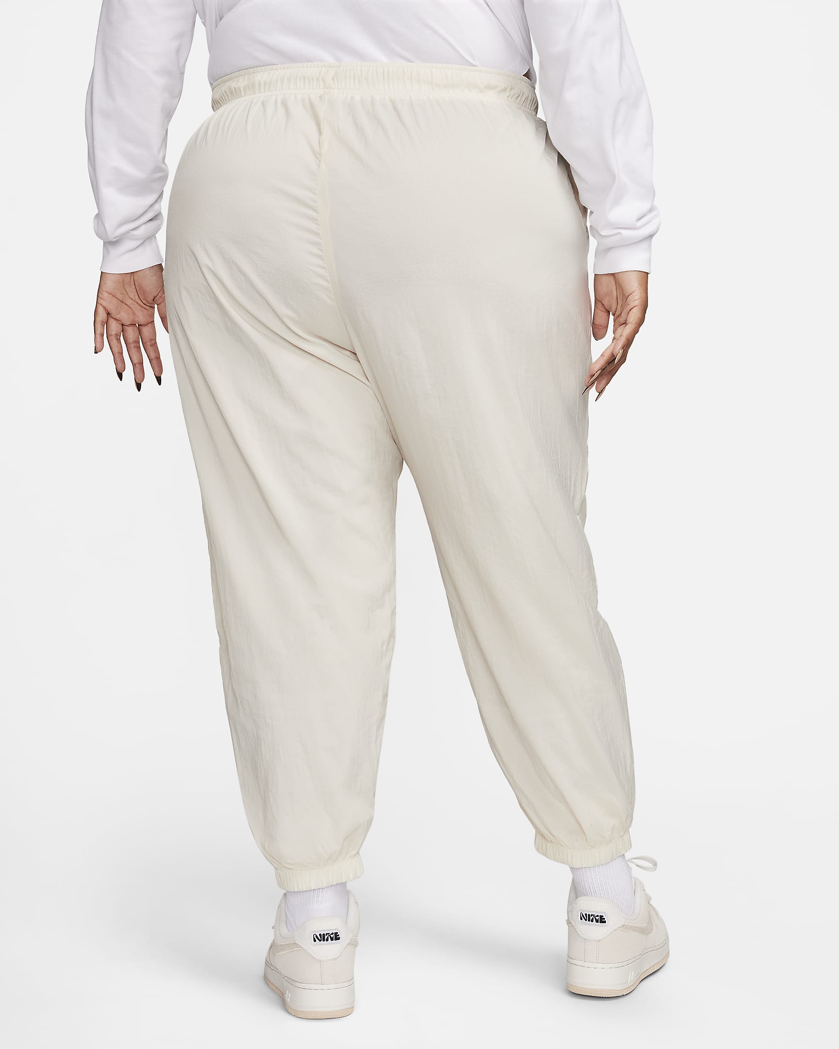 Nike Sportswear Essential Womens Mid Rise Pants Plus Size
