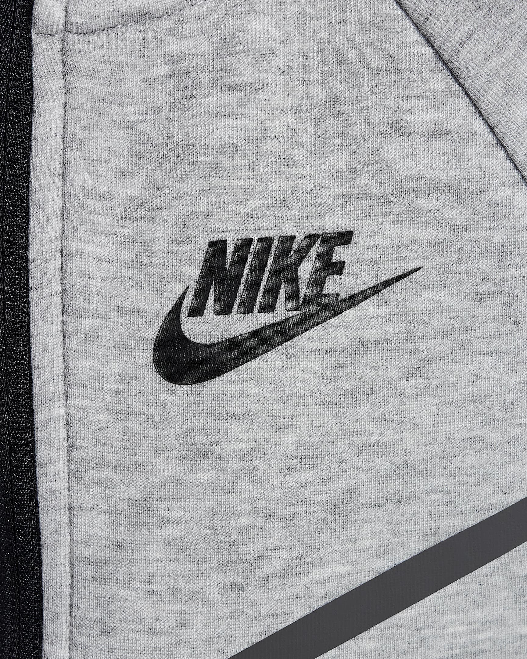 Nike Sportswear Little Kids' Tech Fleece 2-Piece Full-Zip Set. Nike.com