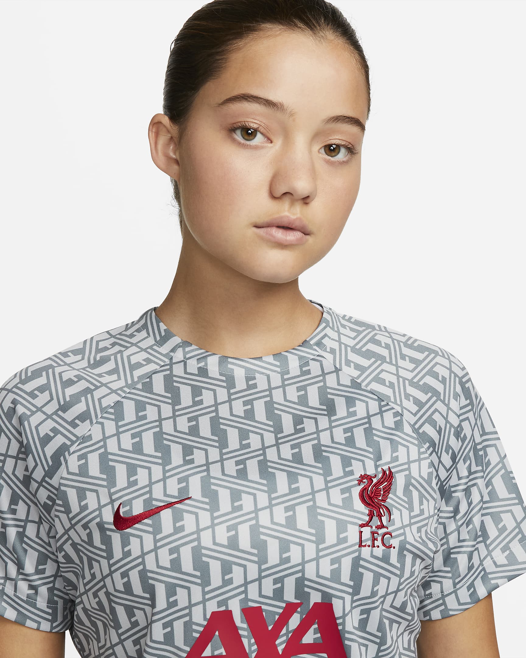 Liverpool F.C. Women's Nike Dri-FIT Pre-Match Football Top. Nike SE