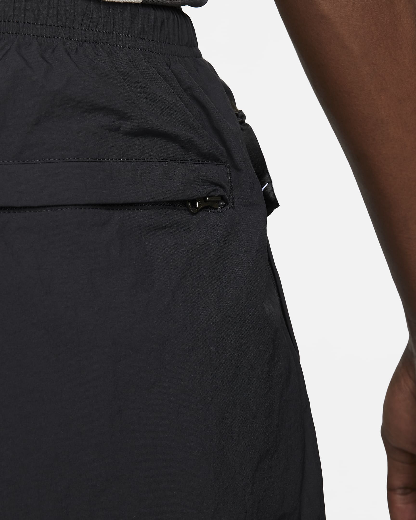 Nike Solo Swoosh Men's Woven Shorts. Nike CZ