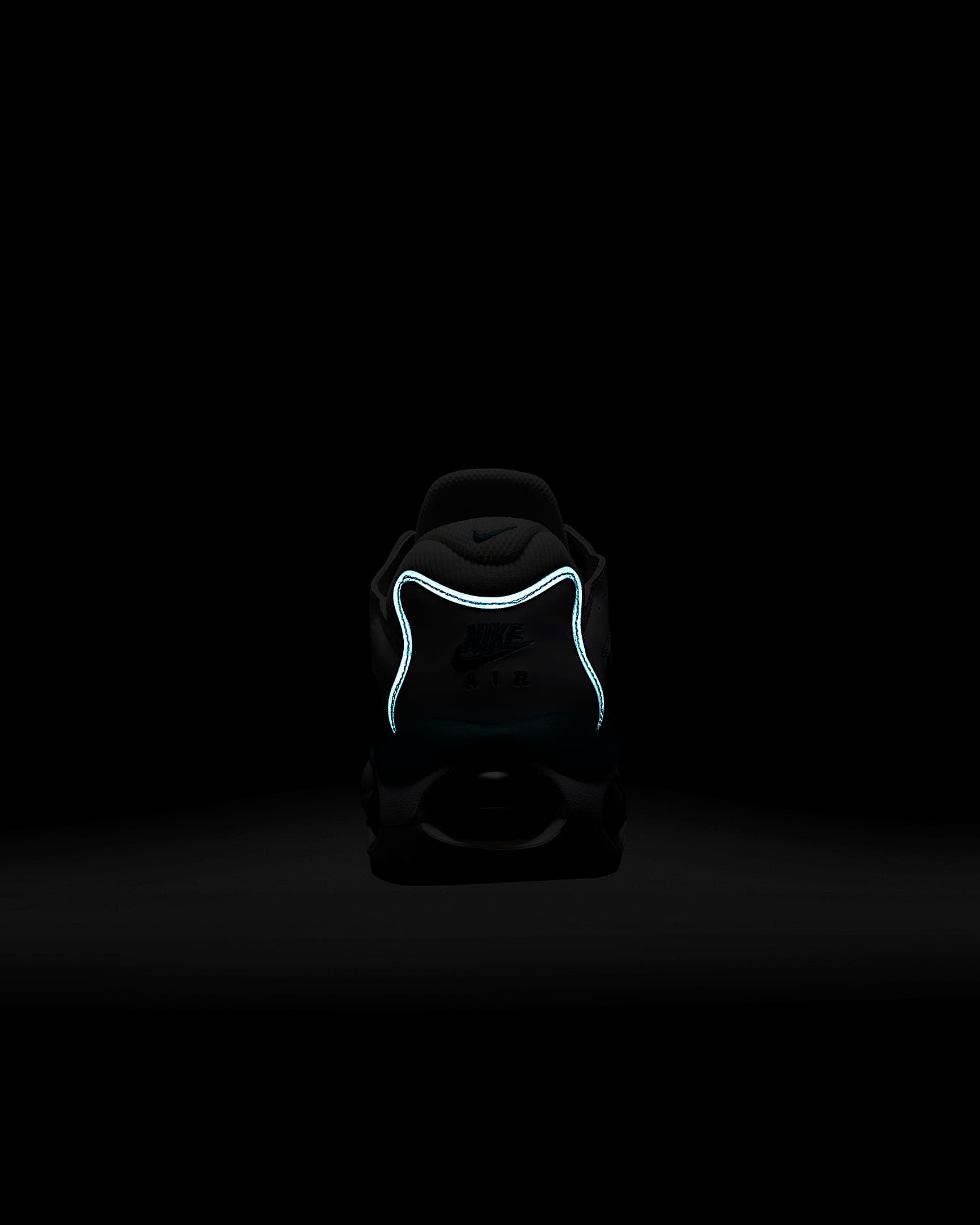 Nike Air Max TW Men's Shoes. Nike ID