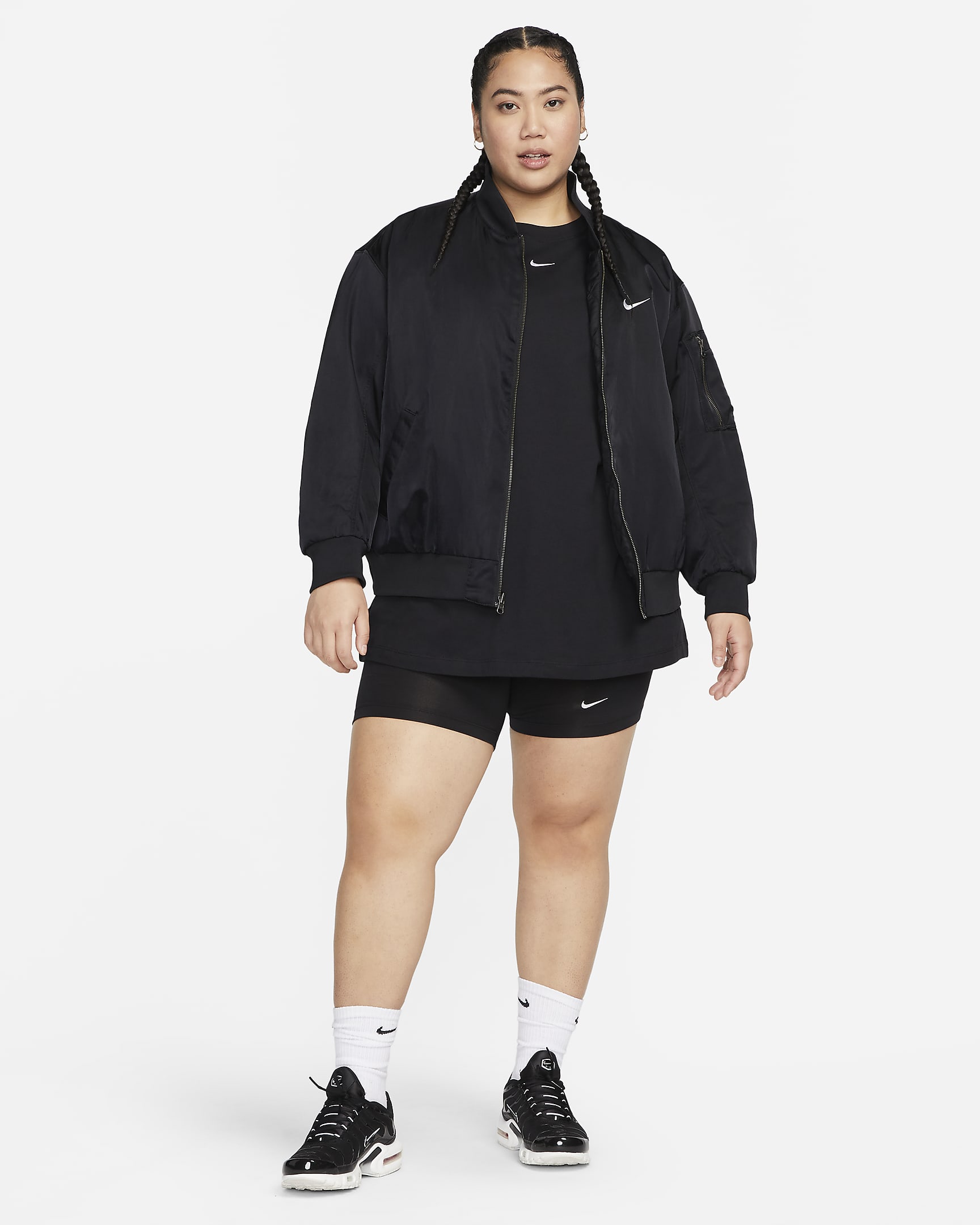 Nike Sportswear Essential Women's T-Shirt (Plus size). Nike UK