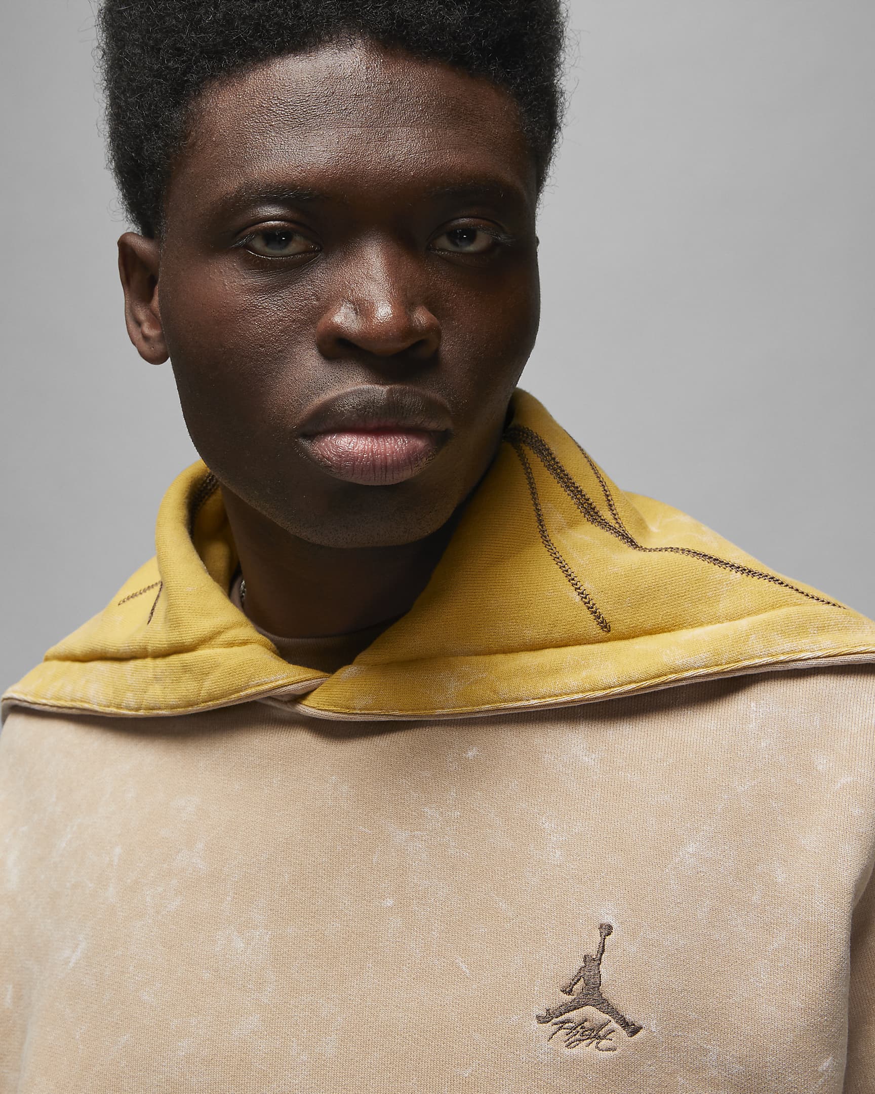 Jordan Flight Heritage Men's Fleece Sweatshirt. Nike LU