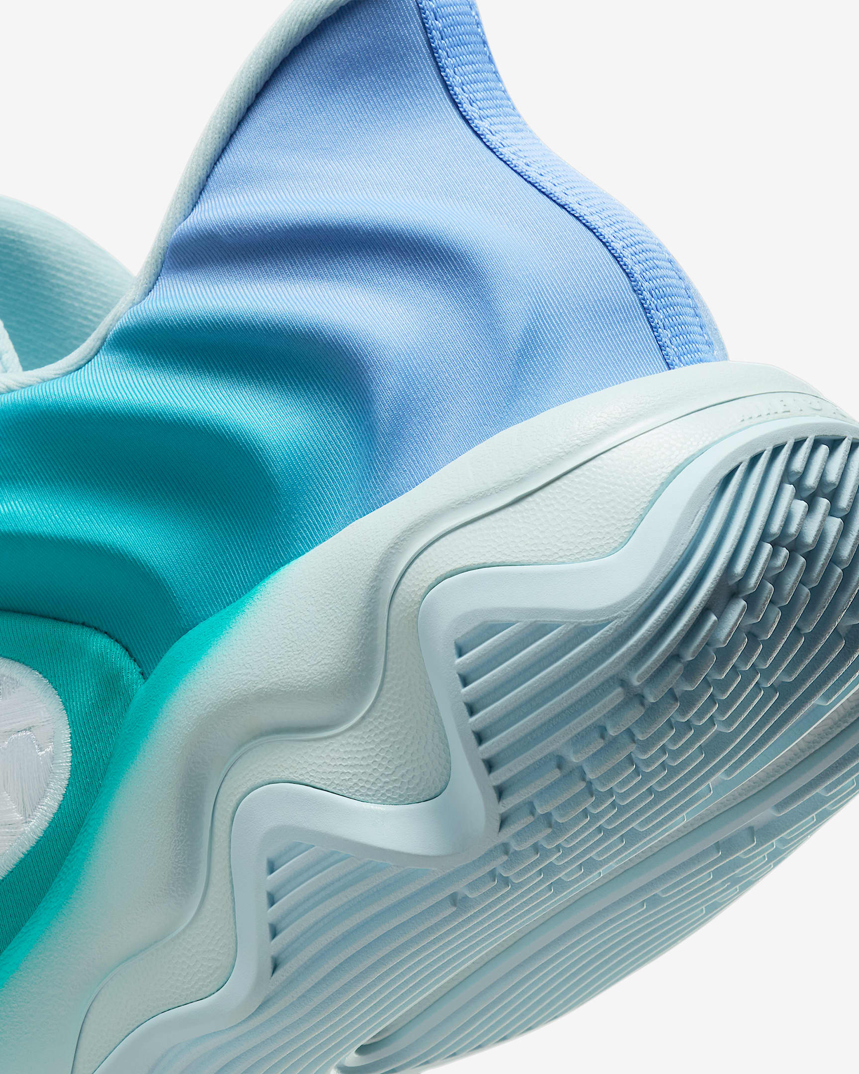 Giannis Immortality 4 'Christmas' EP Basketball Shoes. Nike ID