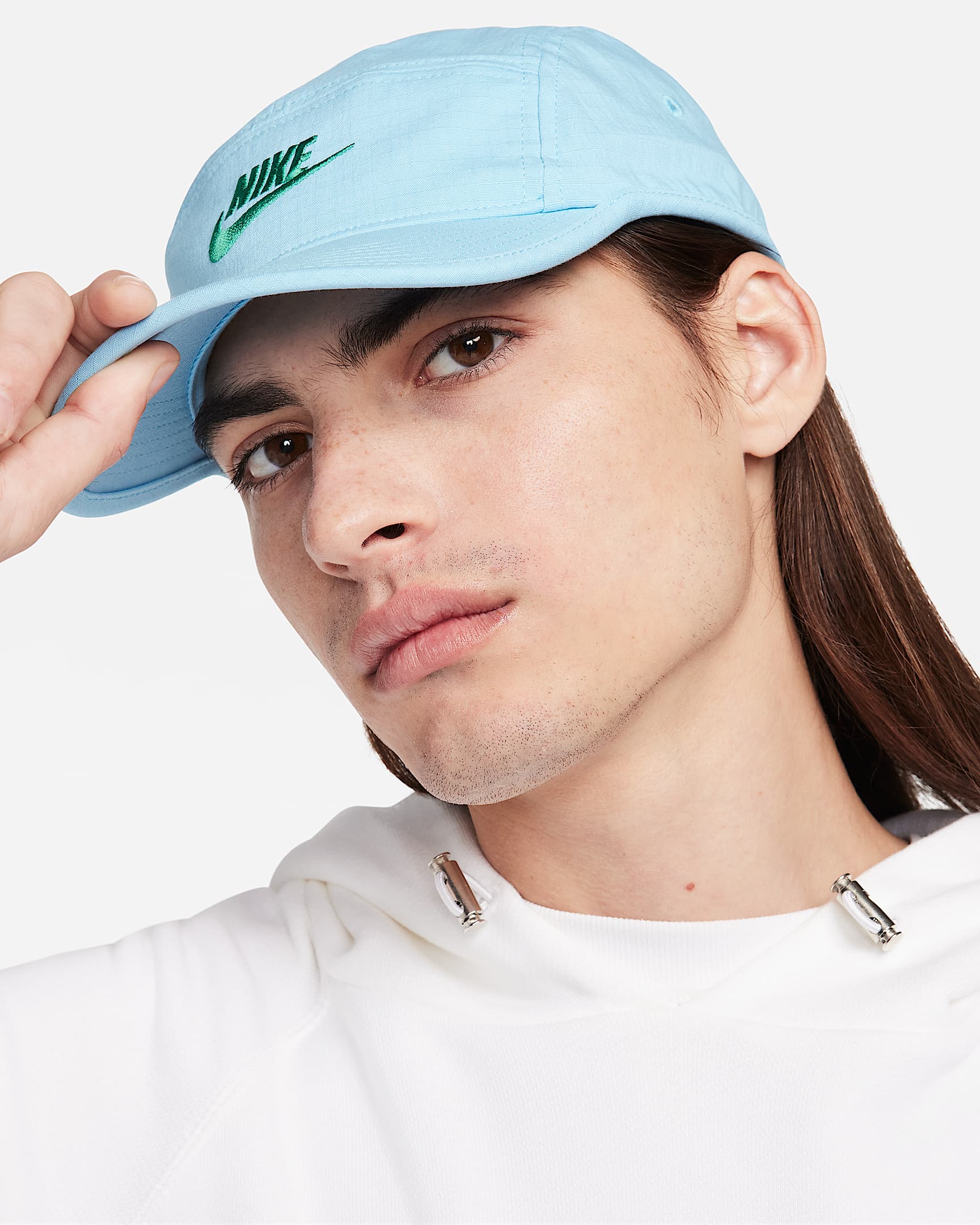 Nike Fly Unstructured Futura Cap. Nike UK