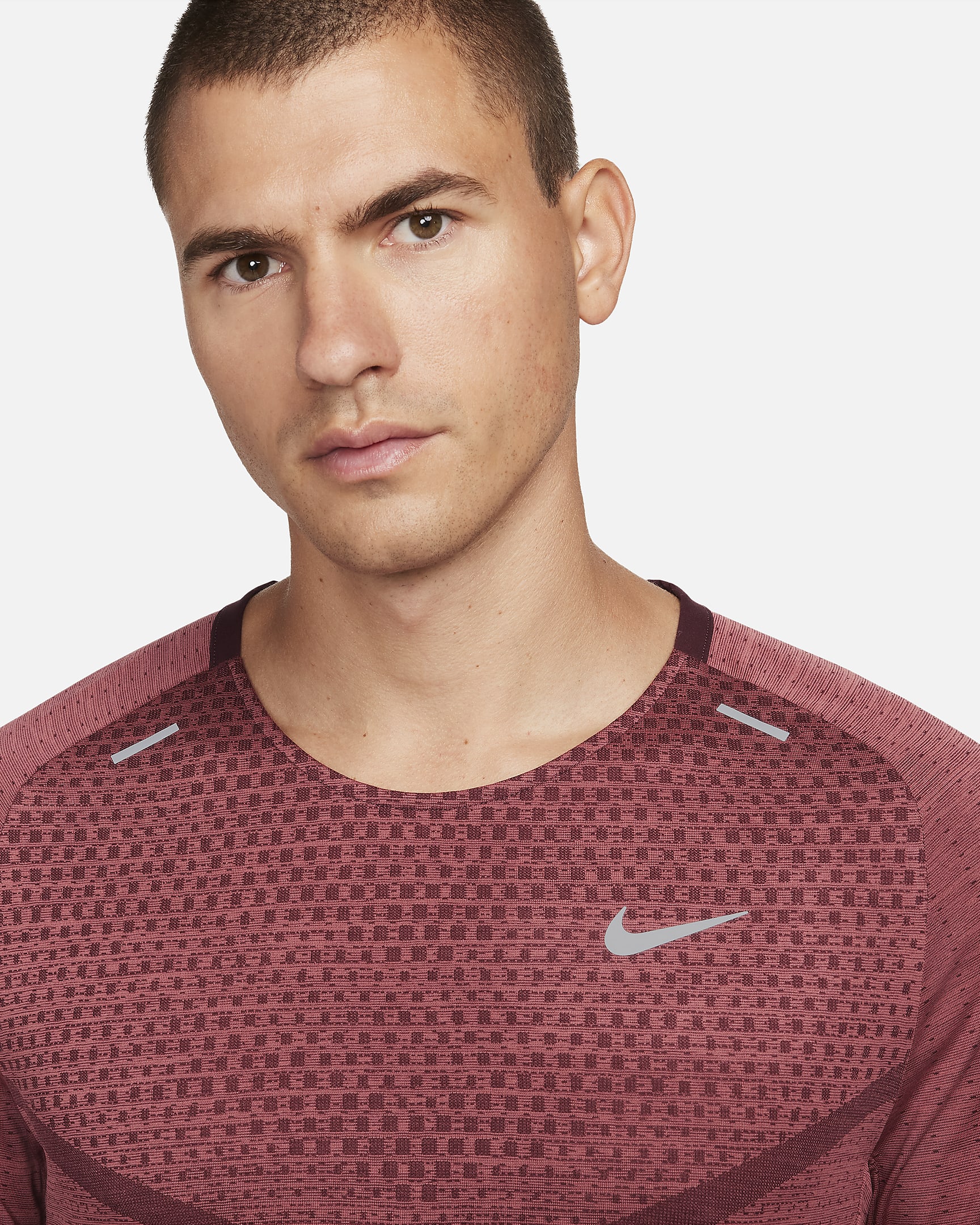 Playera de running de manga larga Dri-FIT ADV para hombre Nike TechKnit. Nike.com