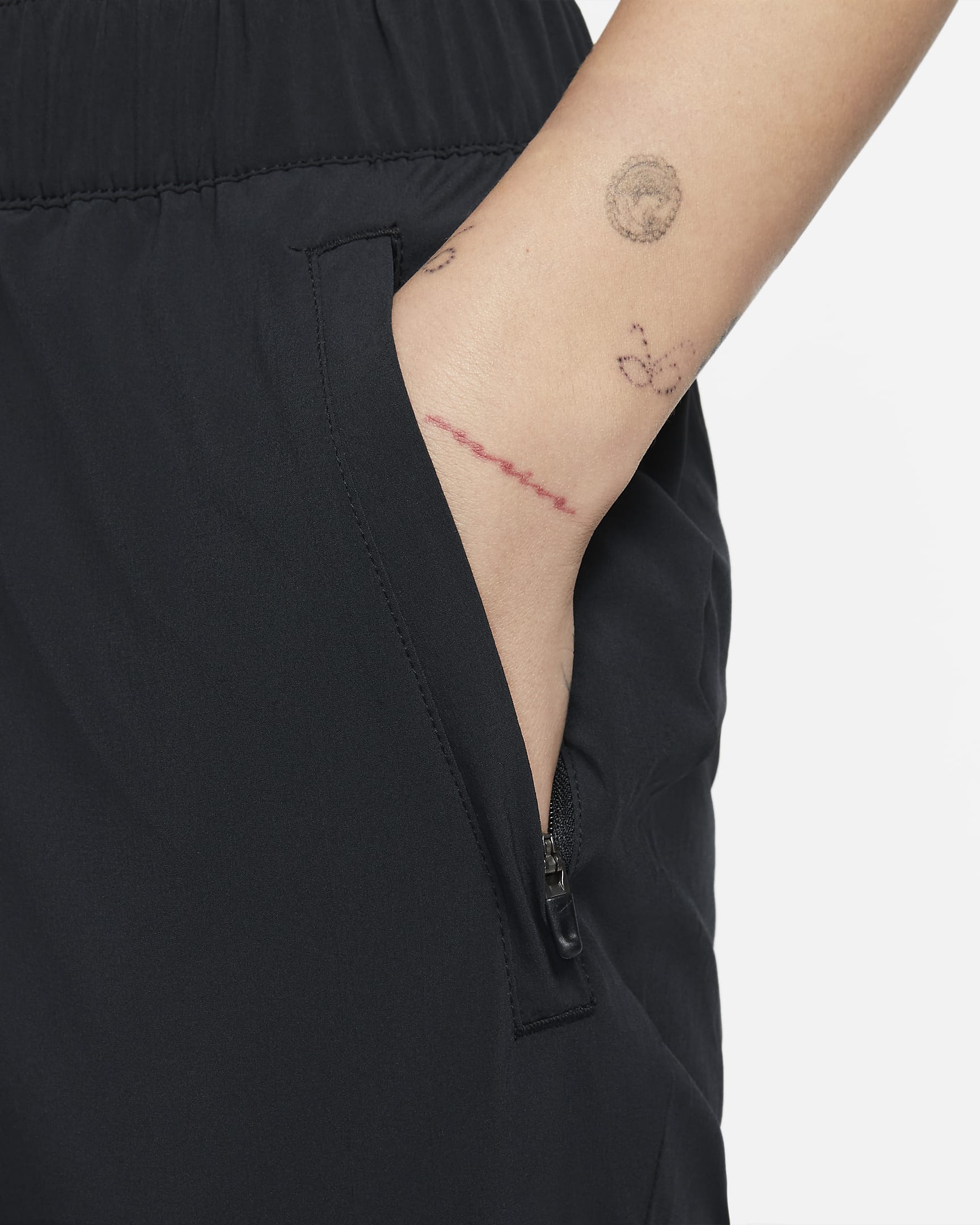 Nike Dri-FIT Swoosh Run Women's Running Trousers. Nike DK