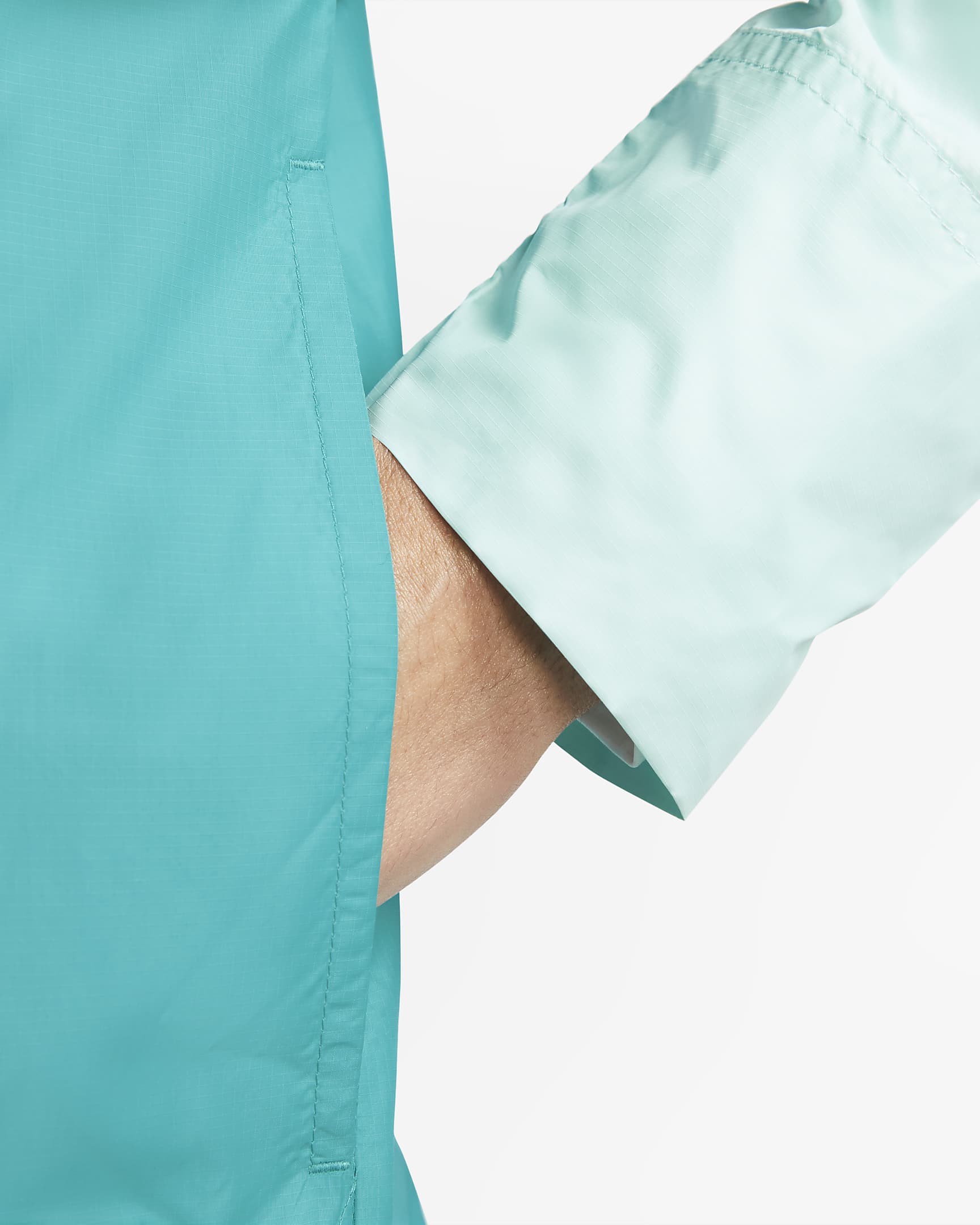 Chamarra de golf para mujer Nike Tour Repel. Nike.com