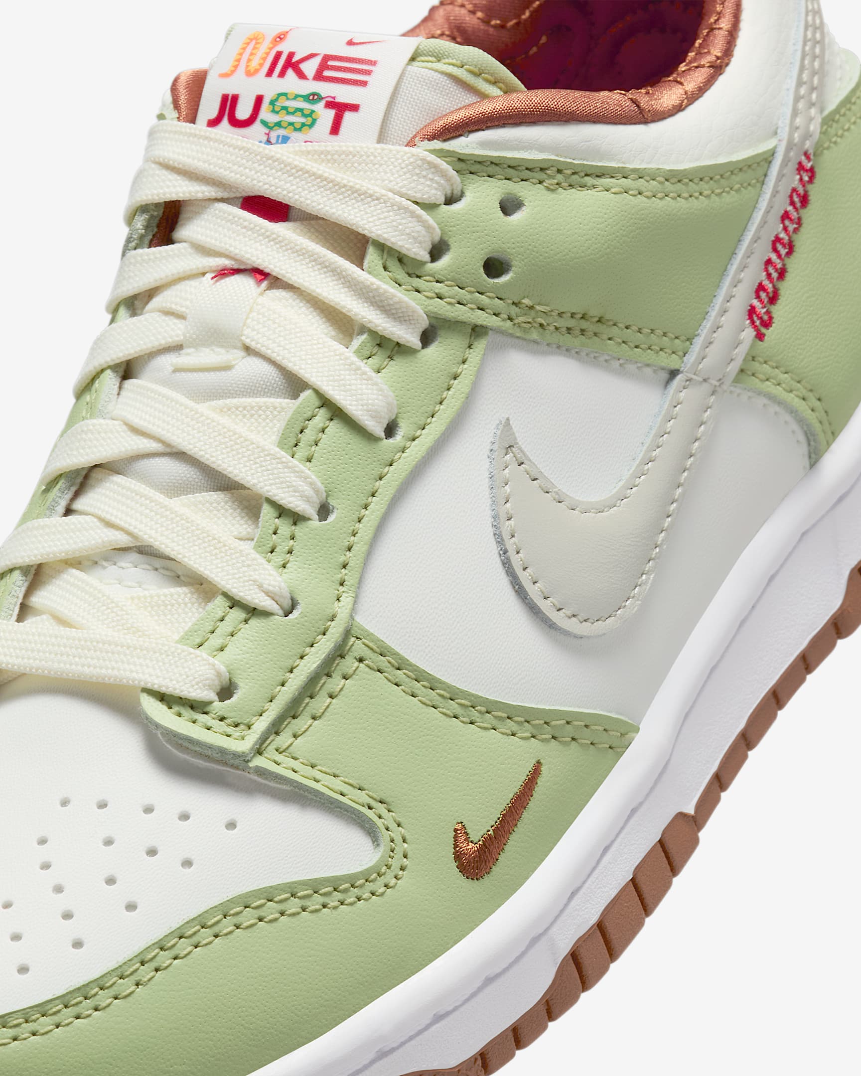 Nike Dunk Low Older Kids' Shoes. Nike UK