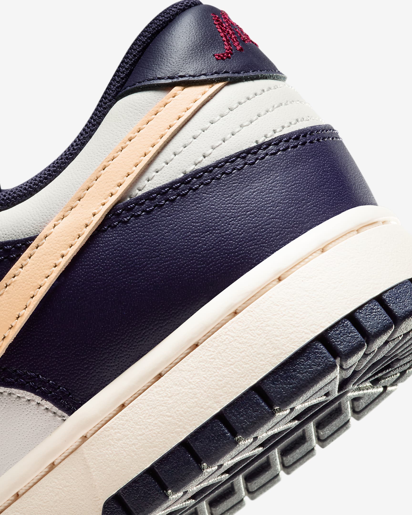 Nike Dunk Low Retro Men's Shoes. Nike UK