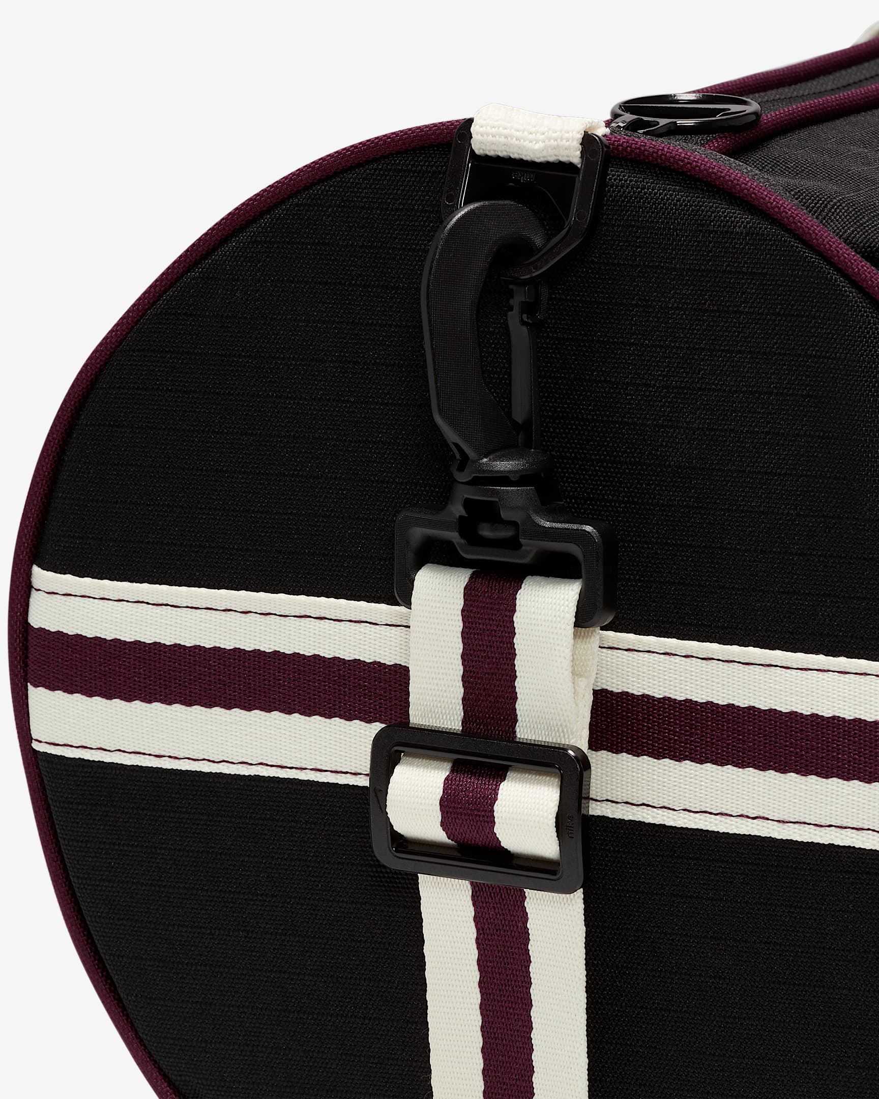 Nike Heritage Retro Duffel Bag (13L). Nike PH