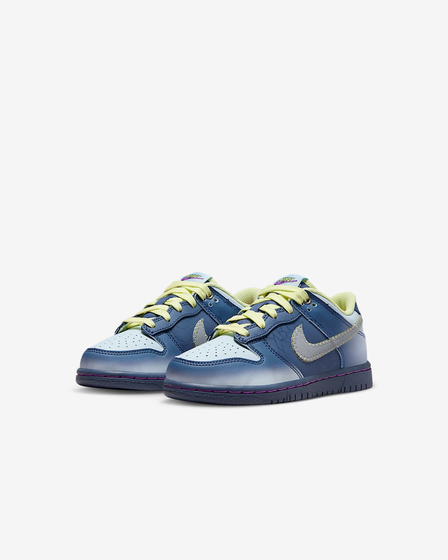 Nike Dunk Low Younger Kids' Shoes. Nike PH