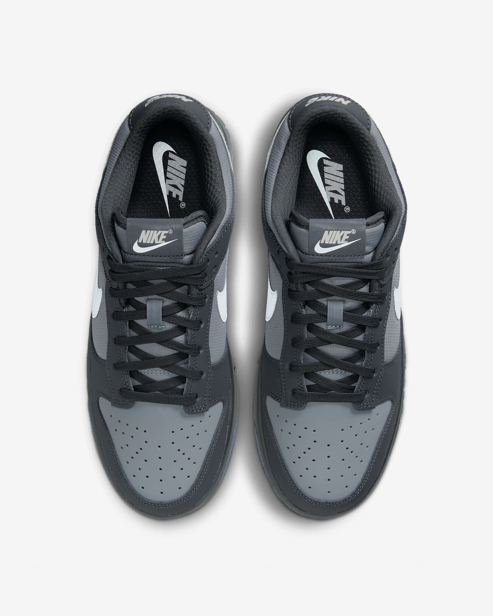 Nike Dunk Low Men's Shoes. Nike IE