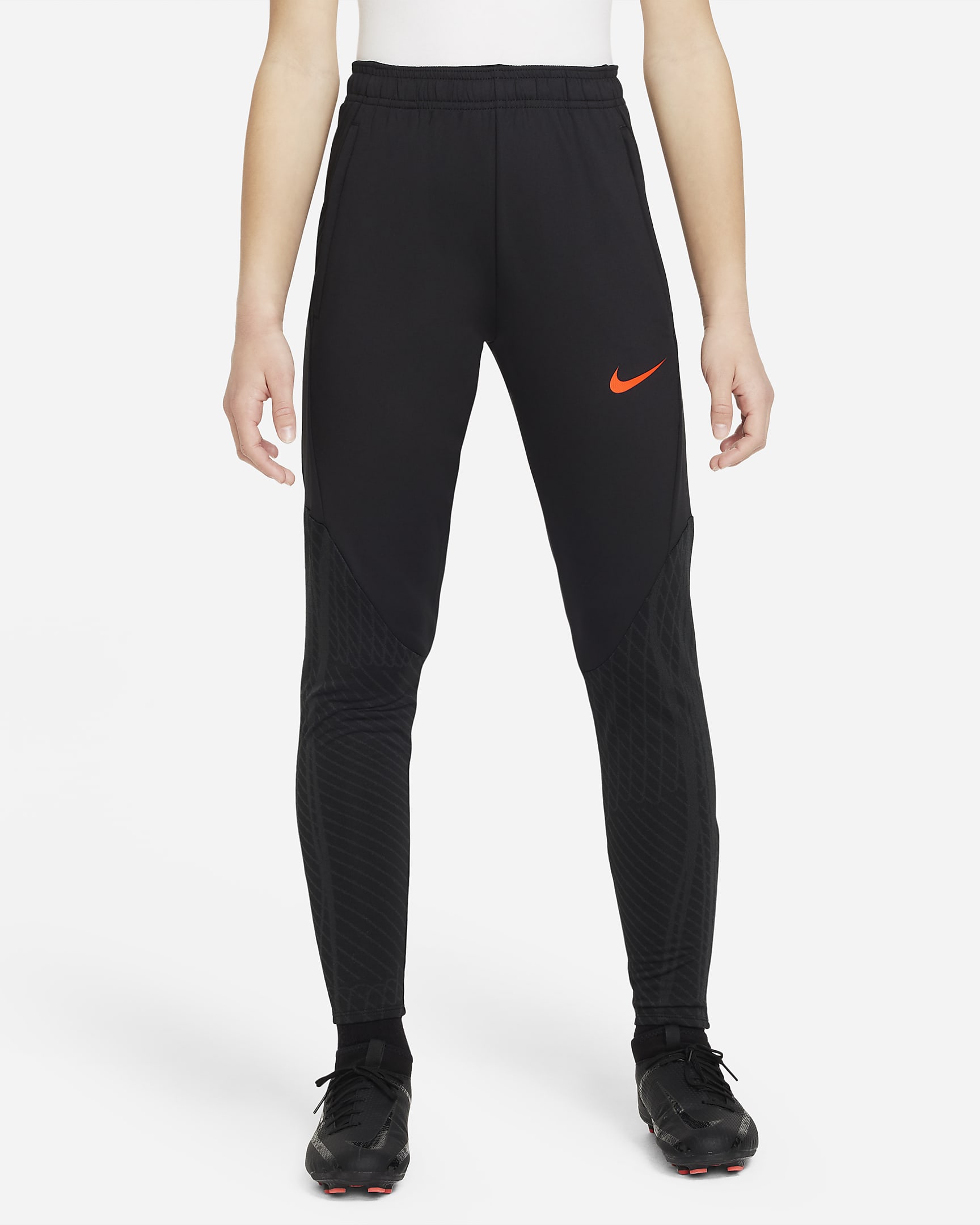 Nike Dri-FIT Strike Older Kids' Football Pants. Nike NZ
