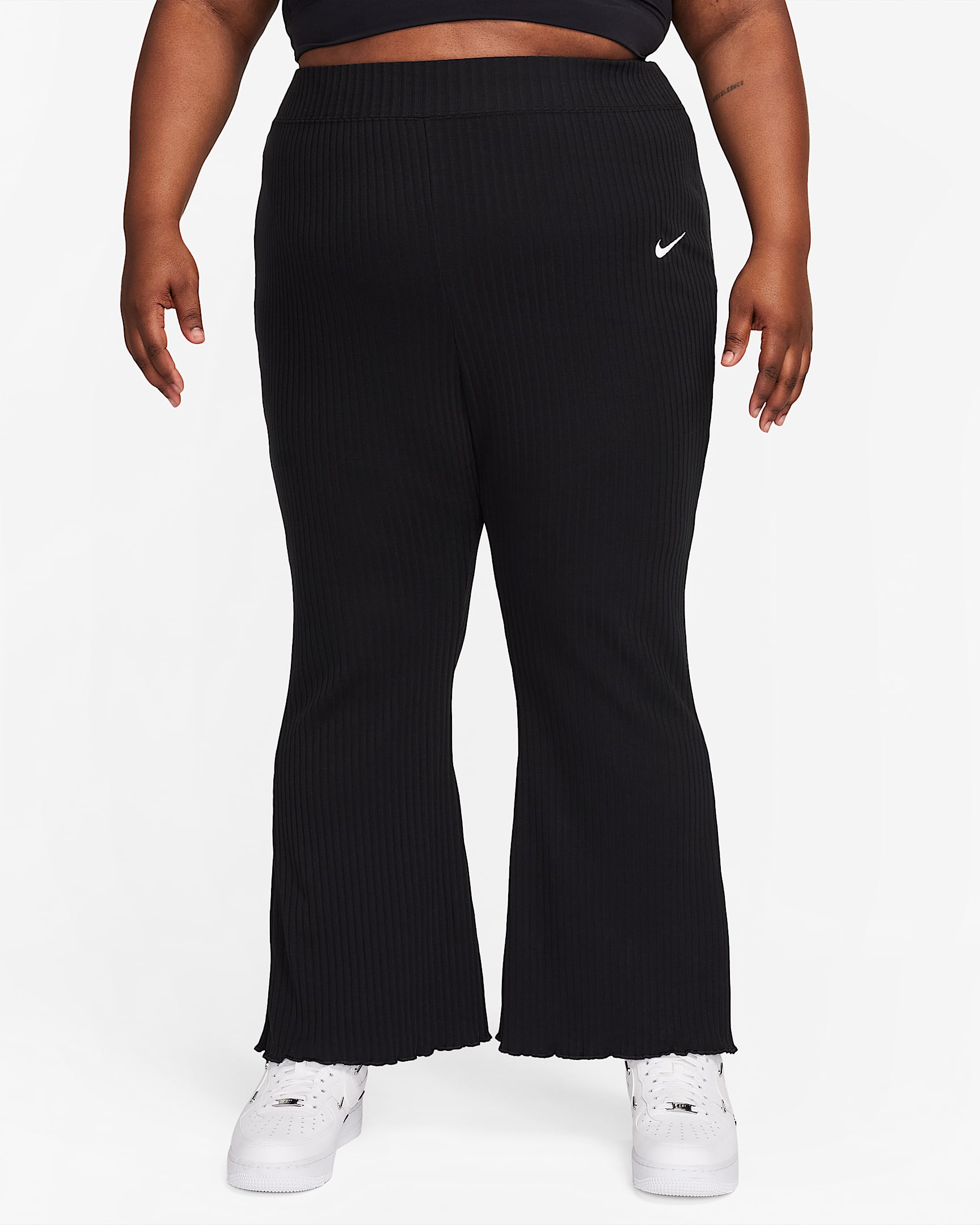 Nike Sportswear-jerseybukser i rib med høj talje til kvinder (plus size ...