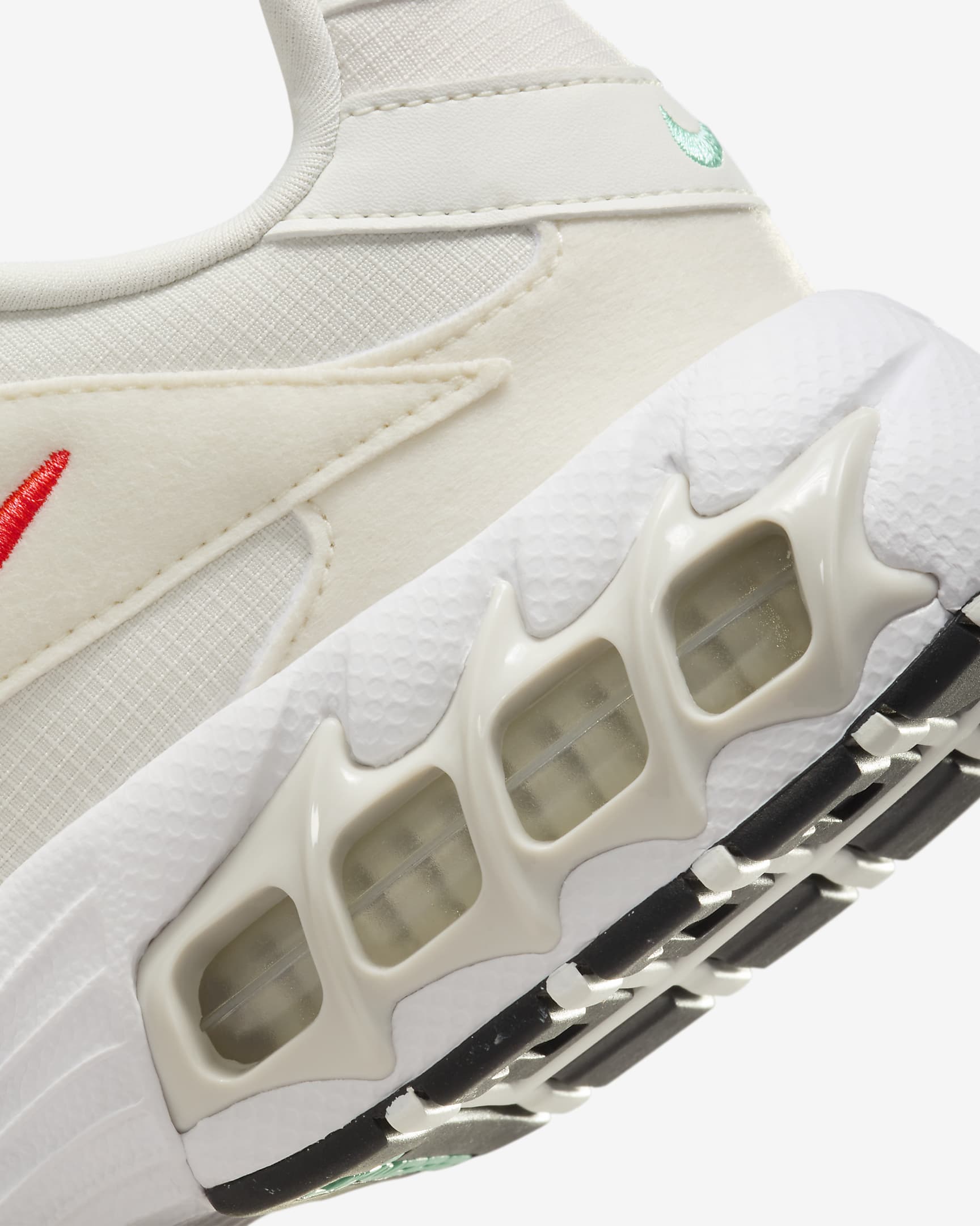 Skor Nike Zoom Air Fire för kvinnor. Nike SE