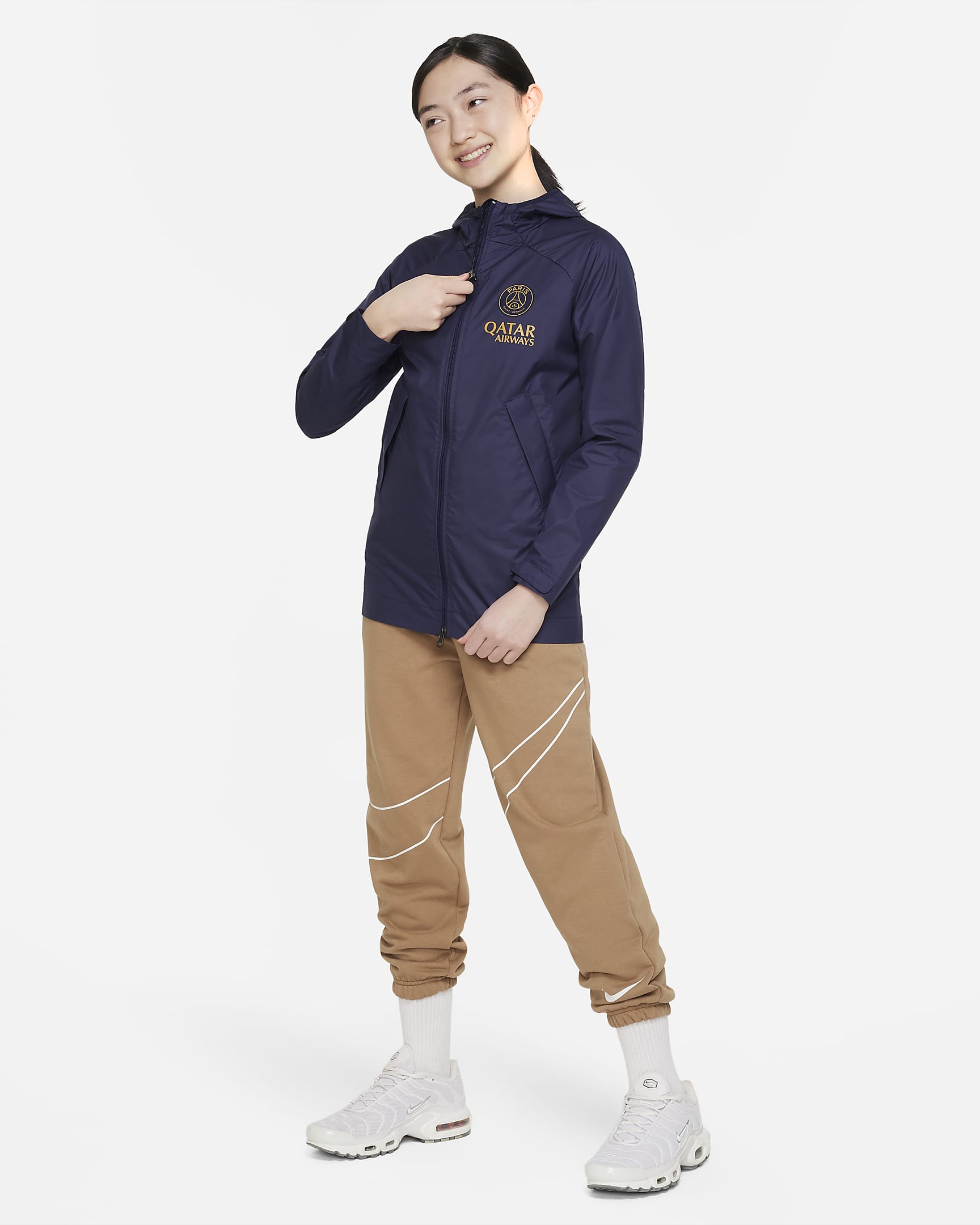 Paris Saint-Germain Academy Pro Older Kids' Nike Storm-FIT Football ...