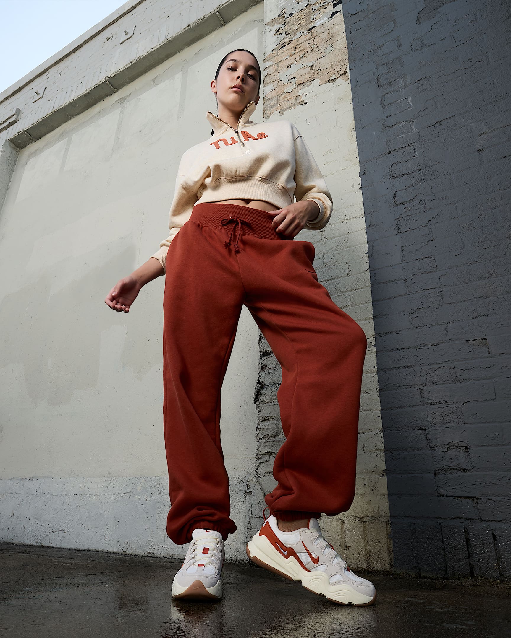 Nike Tech Hera Women's Shoes. Nike BG