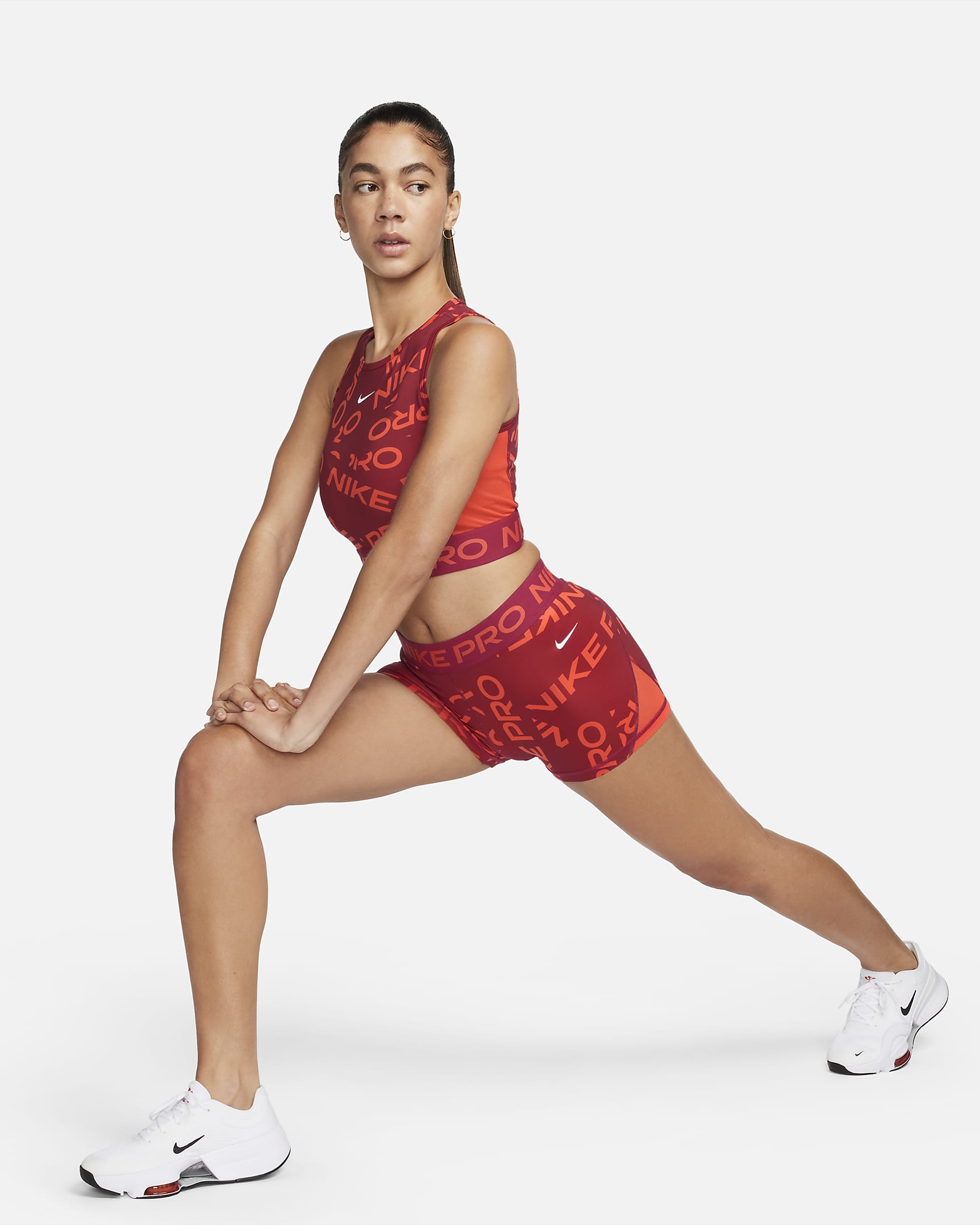 Nike Pro Dri-FIT Women's Crop Printed Tank Top. Nike UK