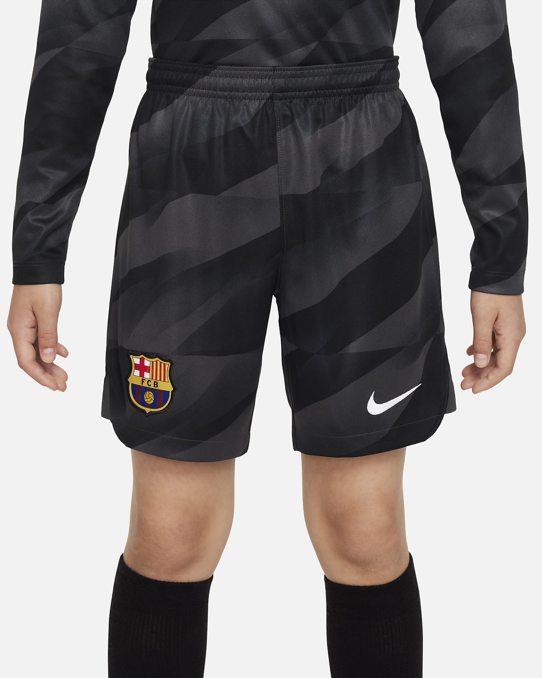 F.C. Barcelona 2023/24 Stadium Goalkeeper Older Kids' Nike Dri-FIT Football Shorts. Nike NZ