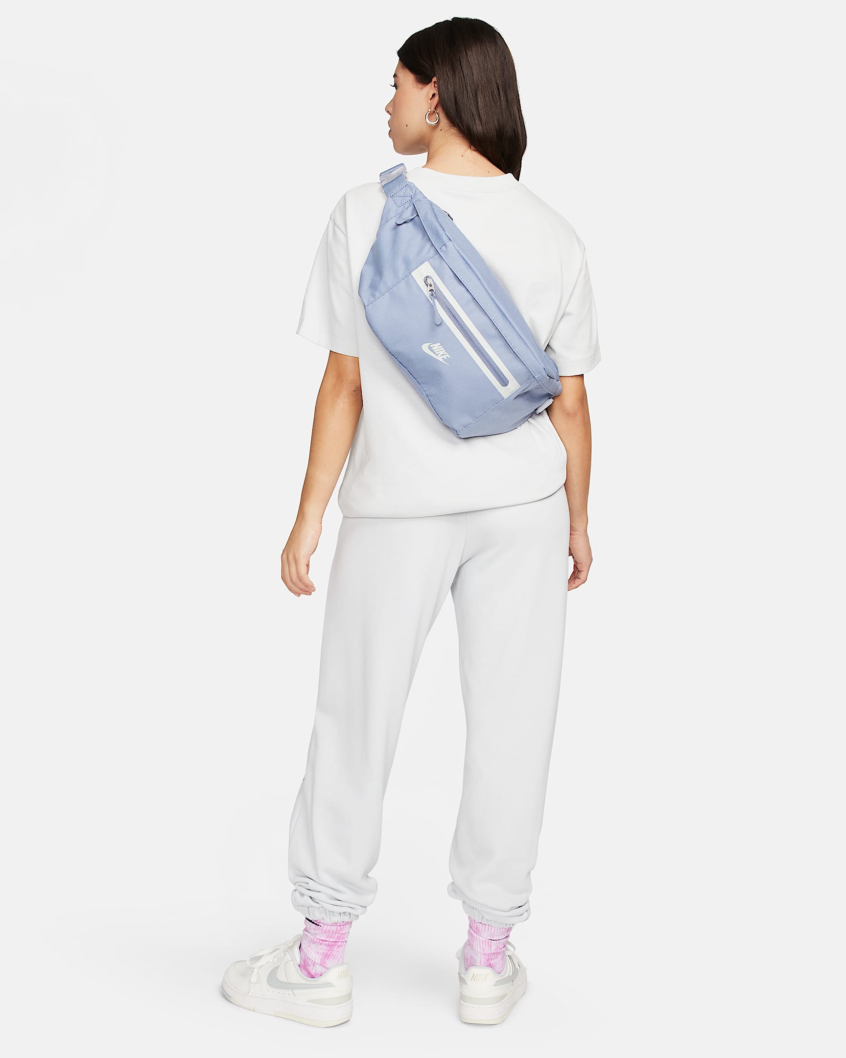 Nike Elemental Premium Fanny Pack (8L). Nike JP