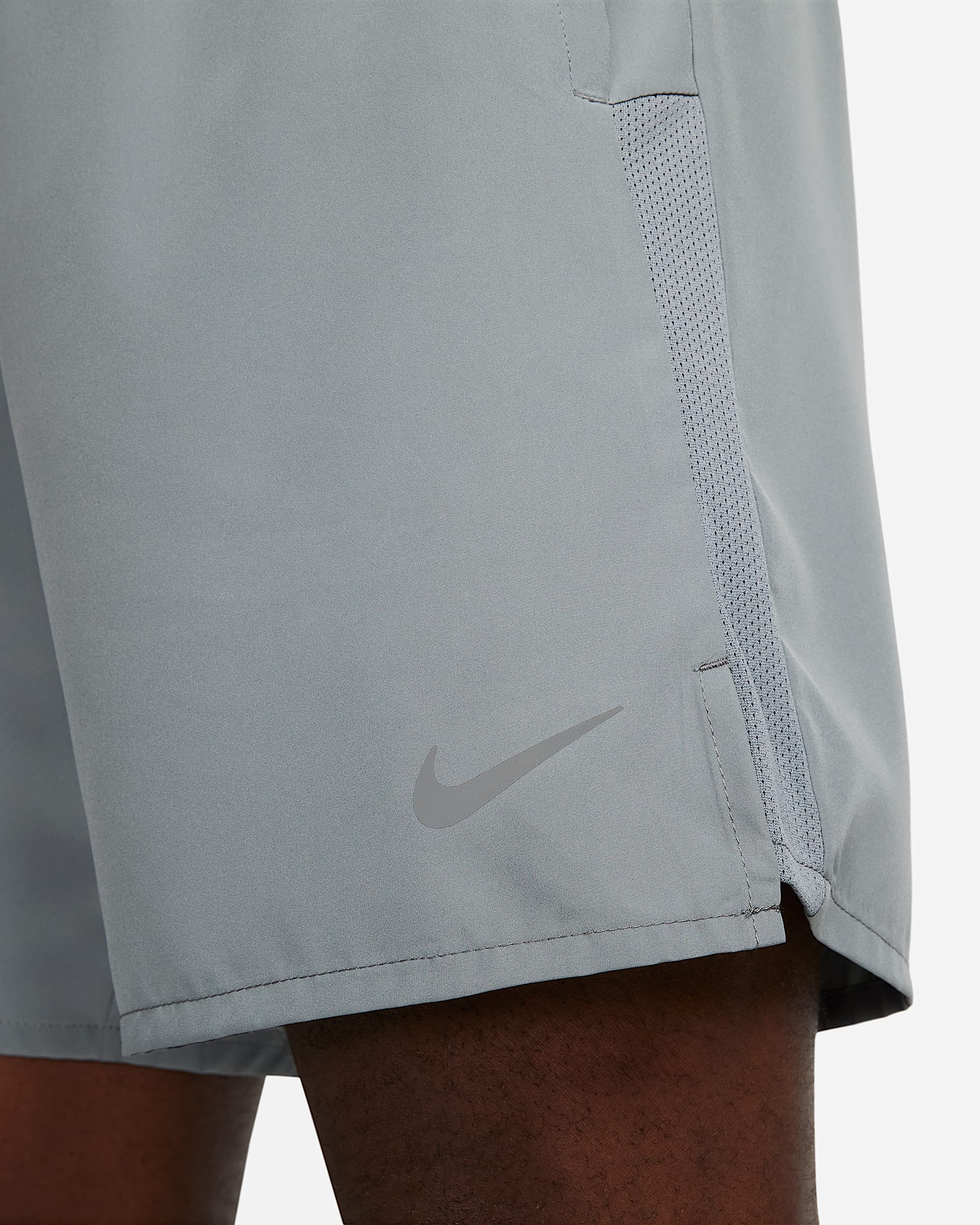 Nike Challenger Pantalón corto de running Dri-FIT de 18 cm 2 en 1 ...