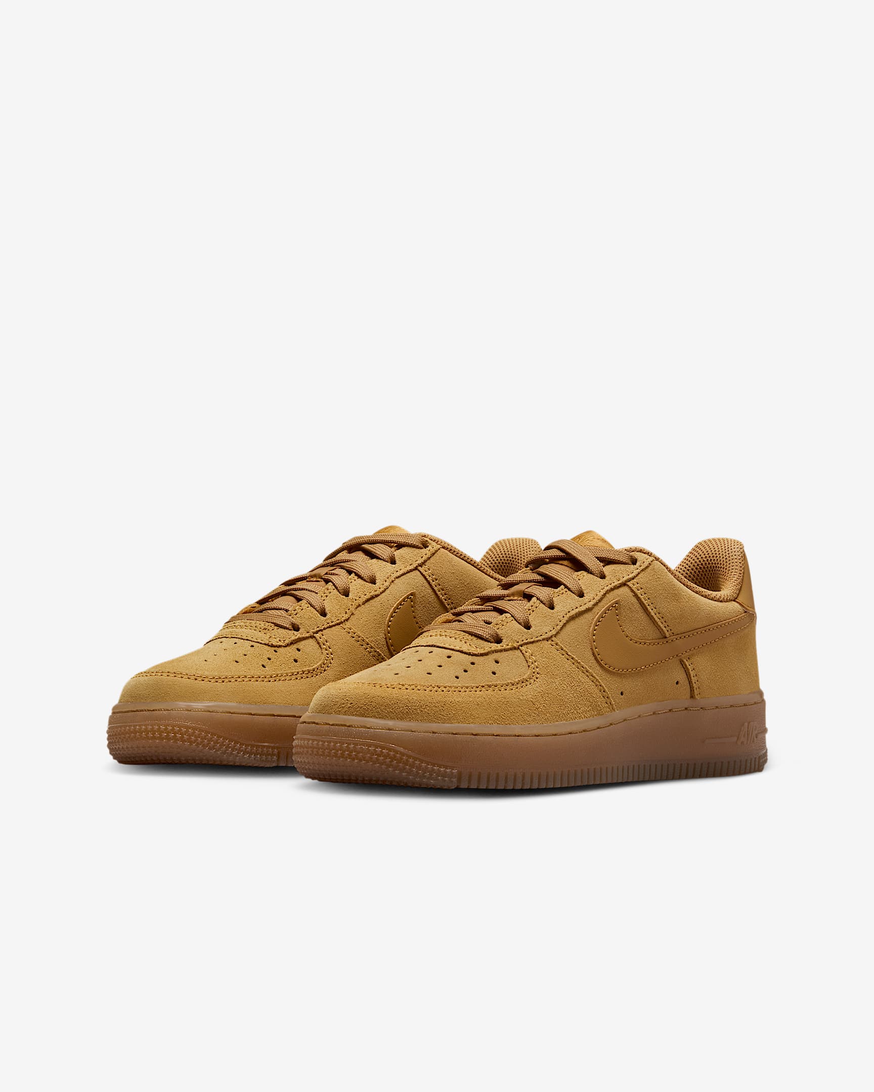 Nike Air Force 1 LV8 Older Kids' Shoes. Nike IE