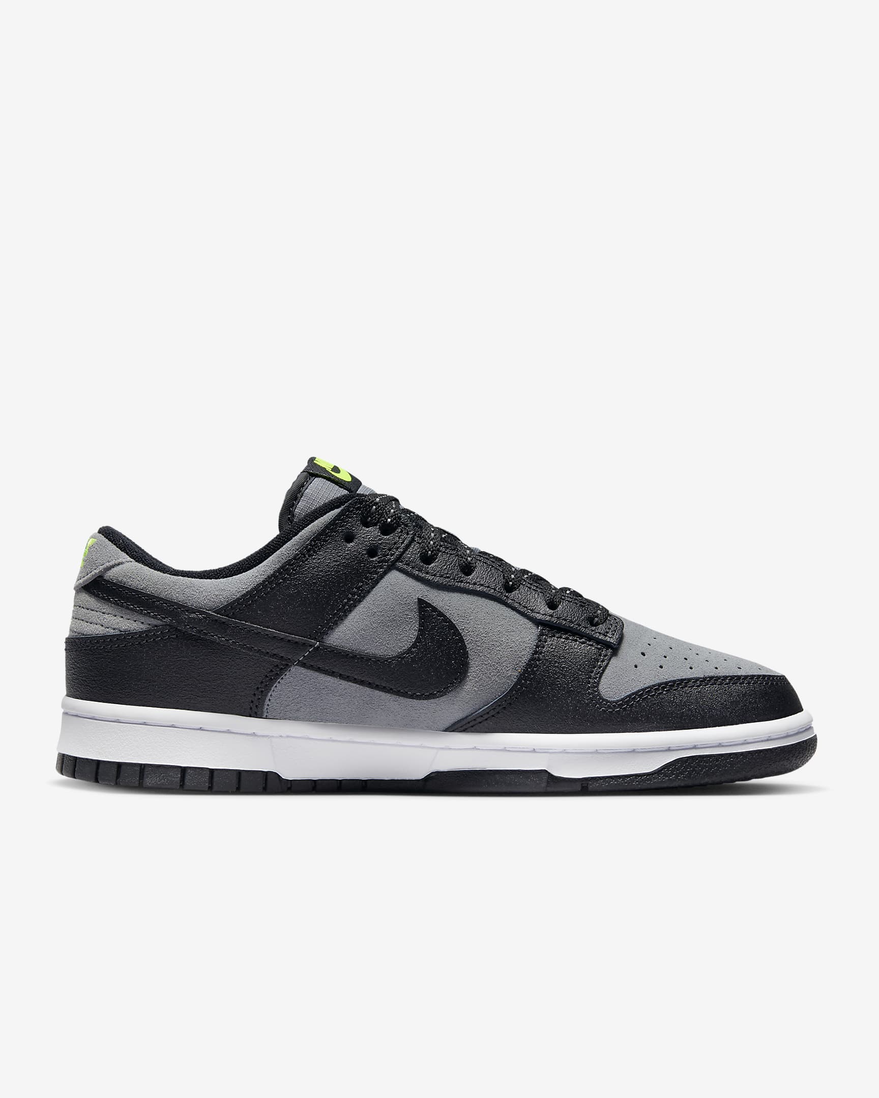 Nike Dunk Low Men's Shoes. Nike UK