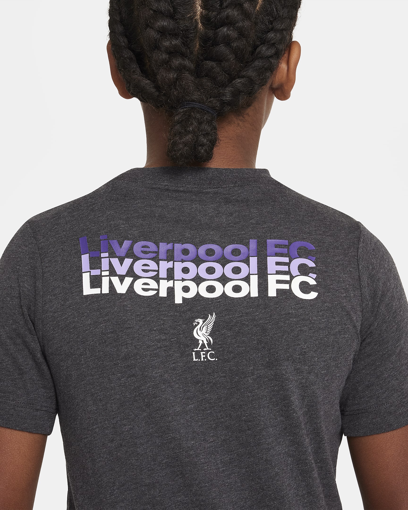 Liverpool F.C. Older Kids' Nike Football T-Shirt. Nike PT