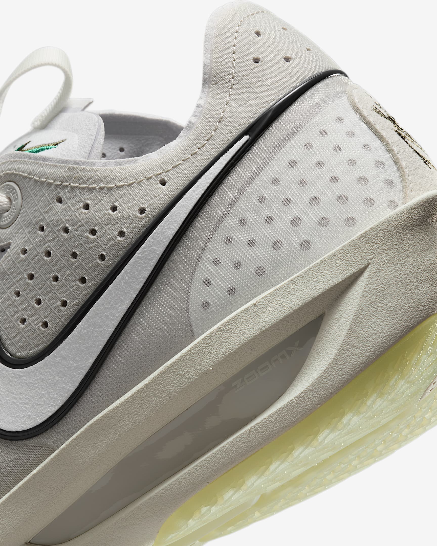 Nike G.T. Cut 3 Basketball Shoes. Nike IE