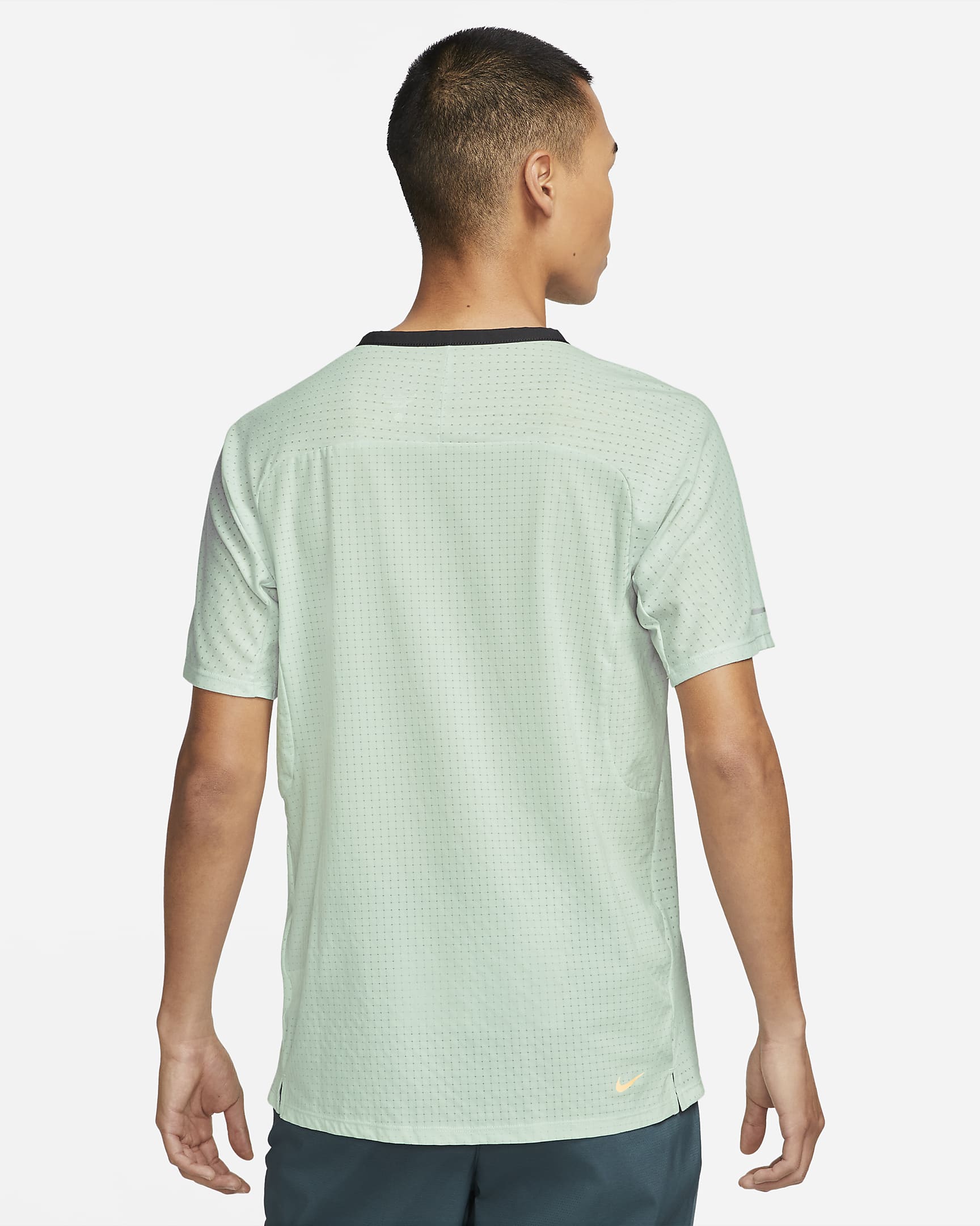 Nike Dri-FIT Trail Solar Chase Men's Short-Sleeve Trail Running Top ...