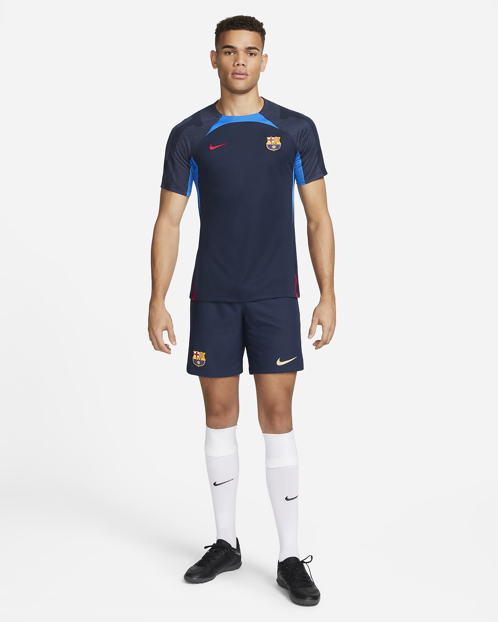 F.C. Barcelona 2022/23 Match Home Men's Nike Dri-FIT ADV Football Shorts. Nike NL